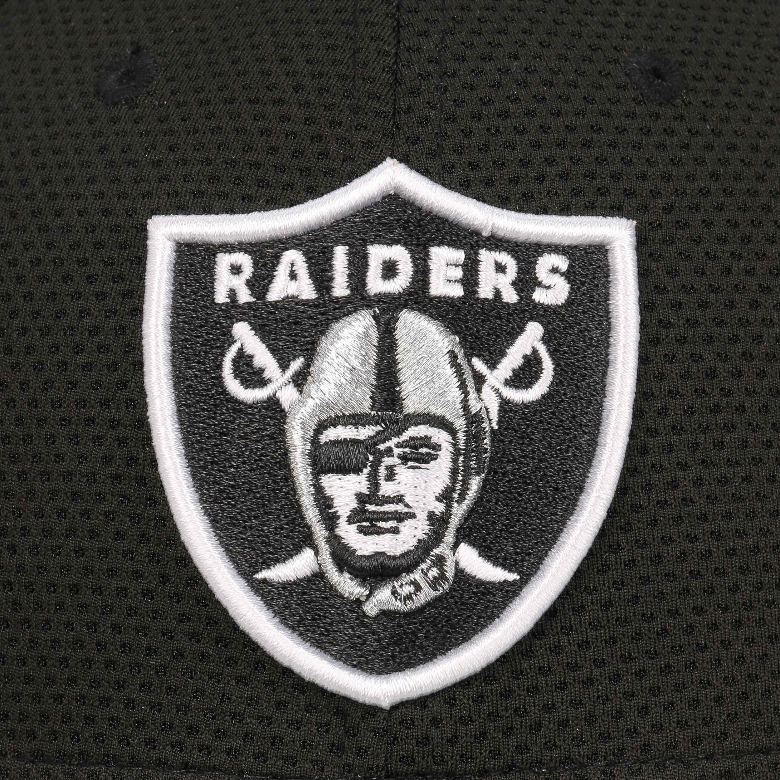 39Thirty Sideline Raiders Cap by New Era - 35,95