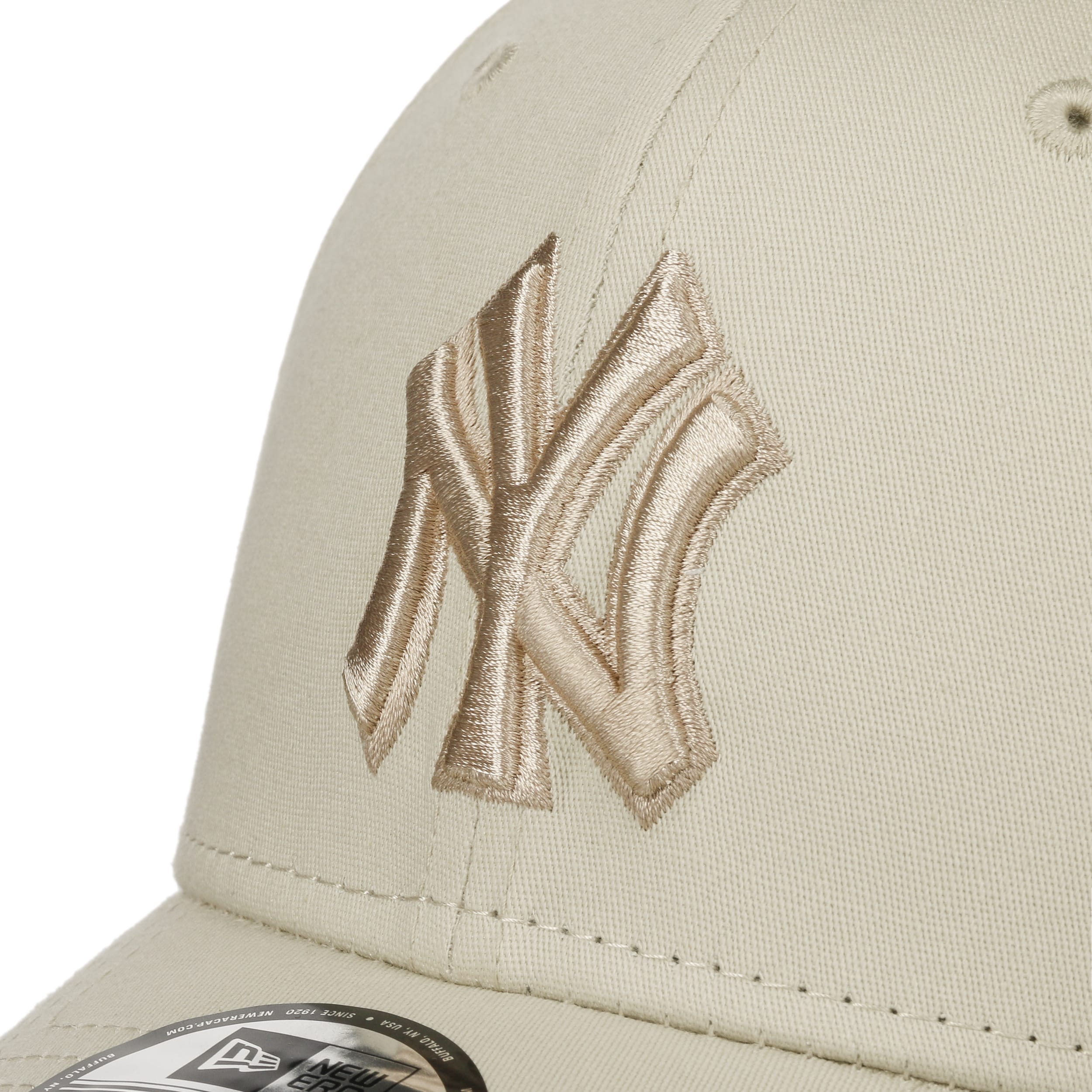 39Thirty Uni Outline Yankees Cap by New Era - 32,95