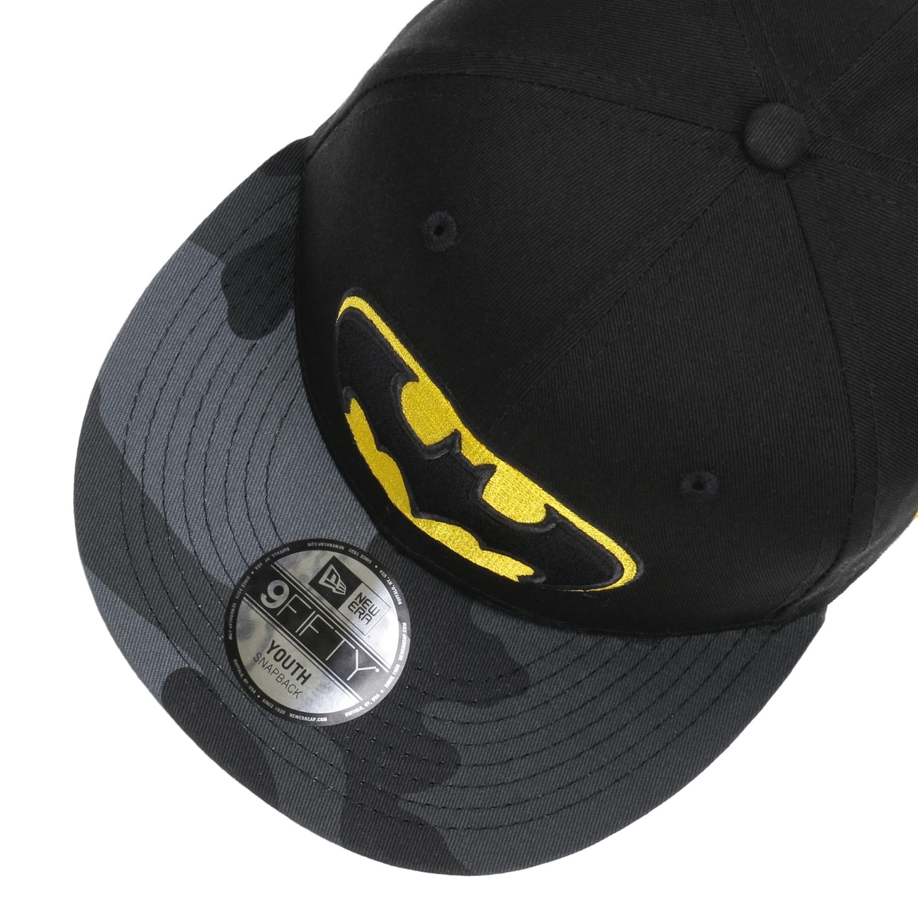 9Fifty DC Kids Camo Batman Cap by New Era - 35,95