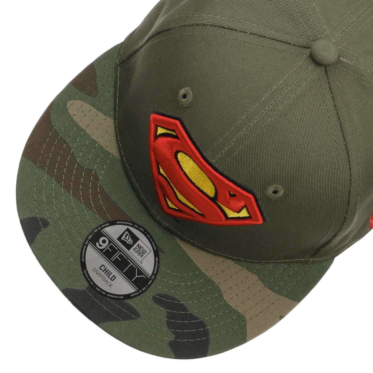 9Fifty DC Kids Camo Superman Cap by New Era - 35,95