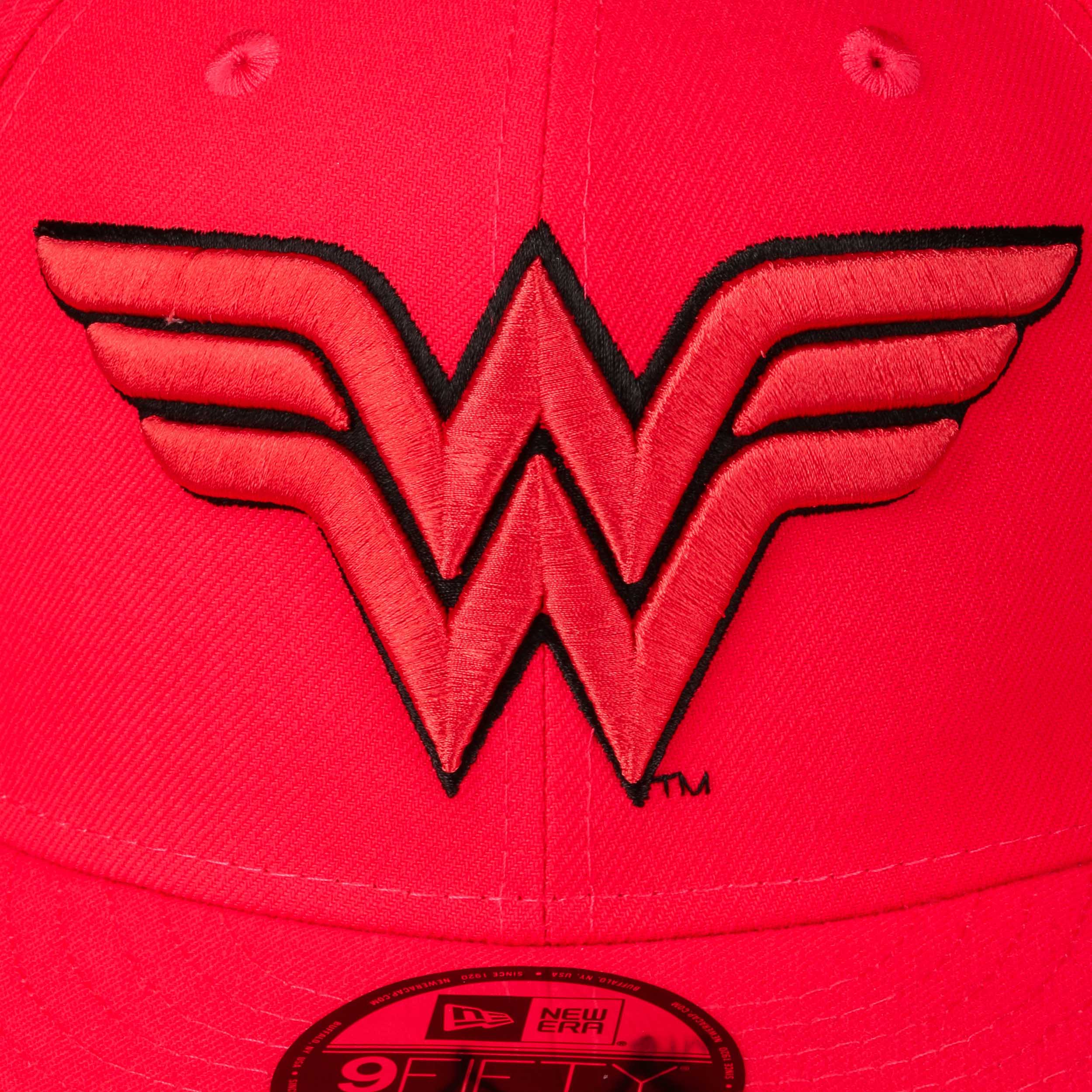 9Fifty Wonder Woman Cap by New Era - 20,95