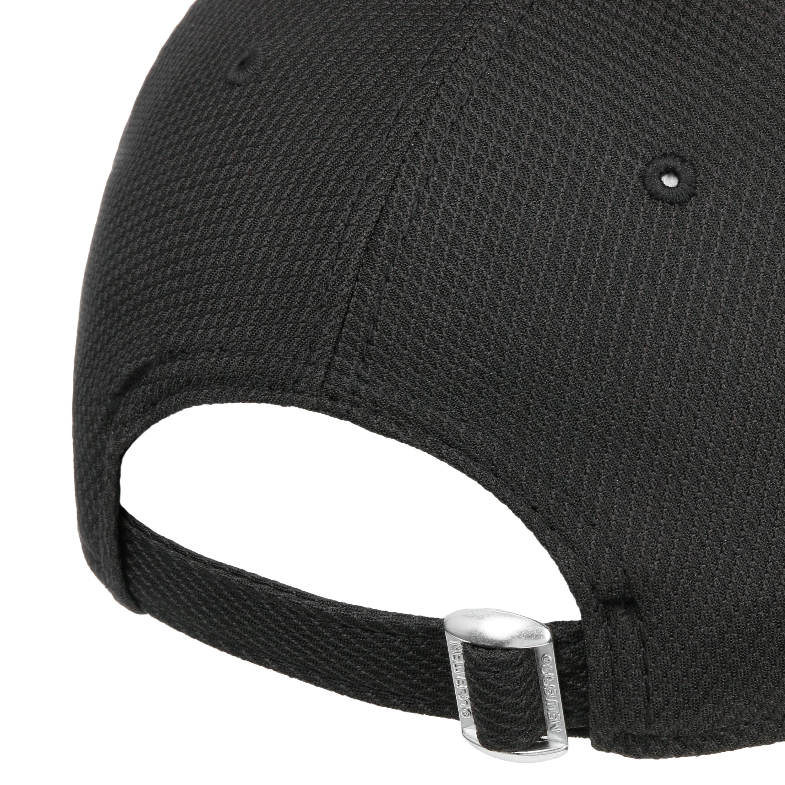 9Forty Diamond Era Alt Braves Cap by New Era - 29,95