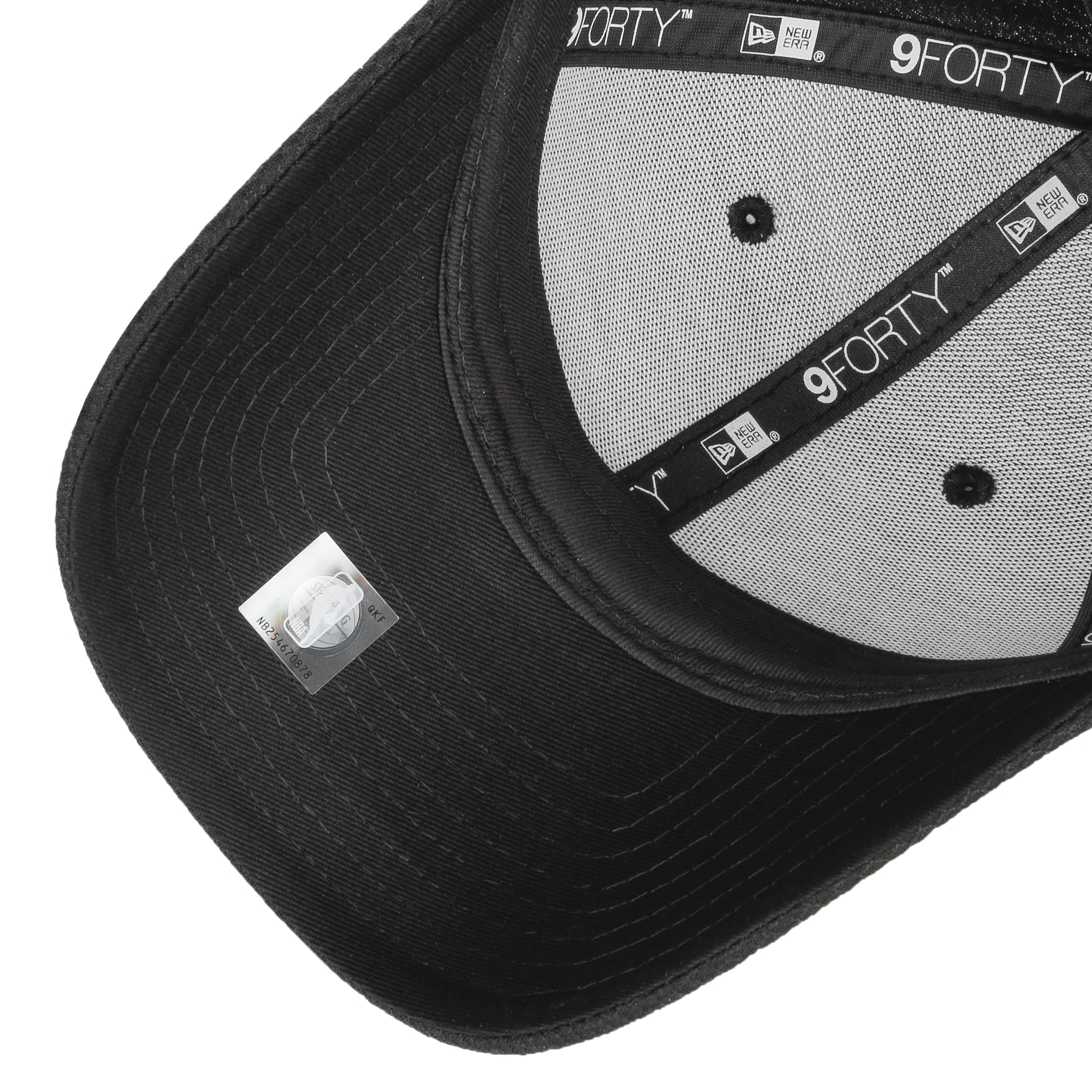 9Forty Diamond Era Bucks Cap by New Era - 29,95