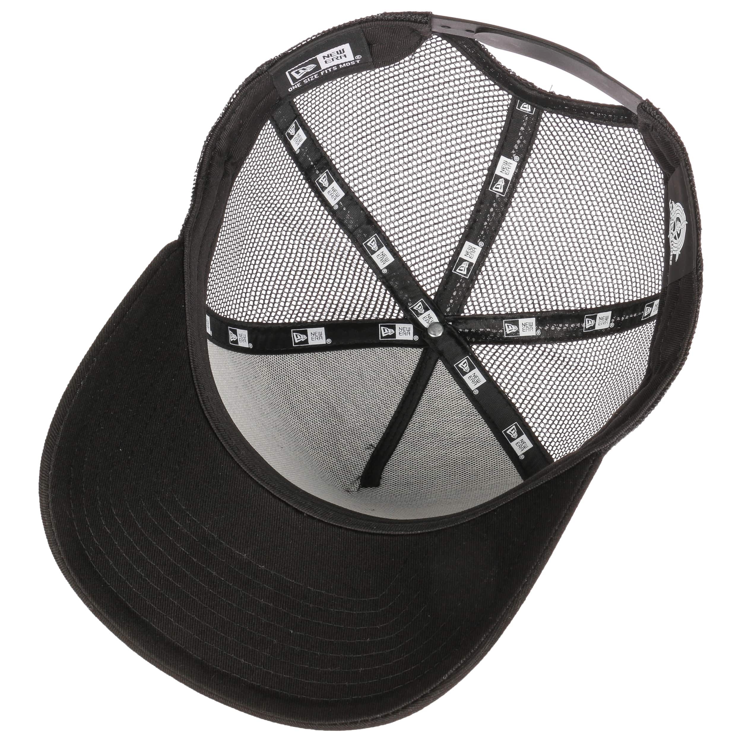 9Forty Looney Tunes Taz Cap by New Era - 34,95