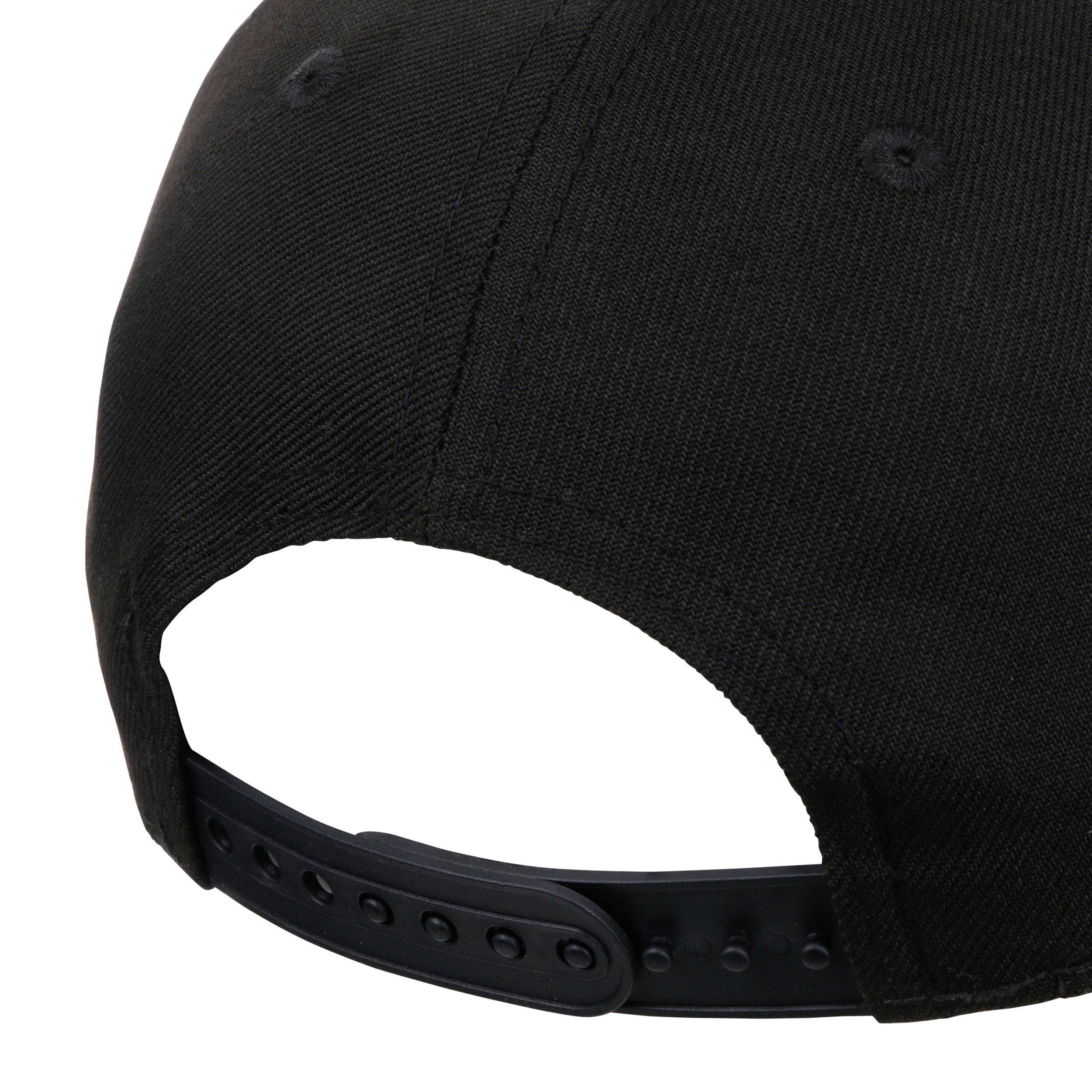 9Forty Team Contrast Yankees Cap by New Era - 26,95