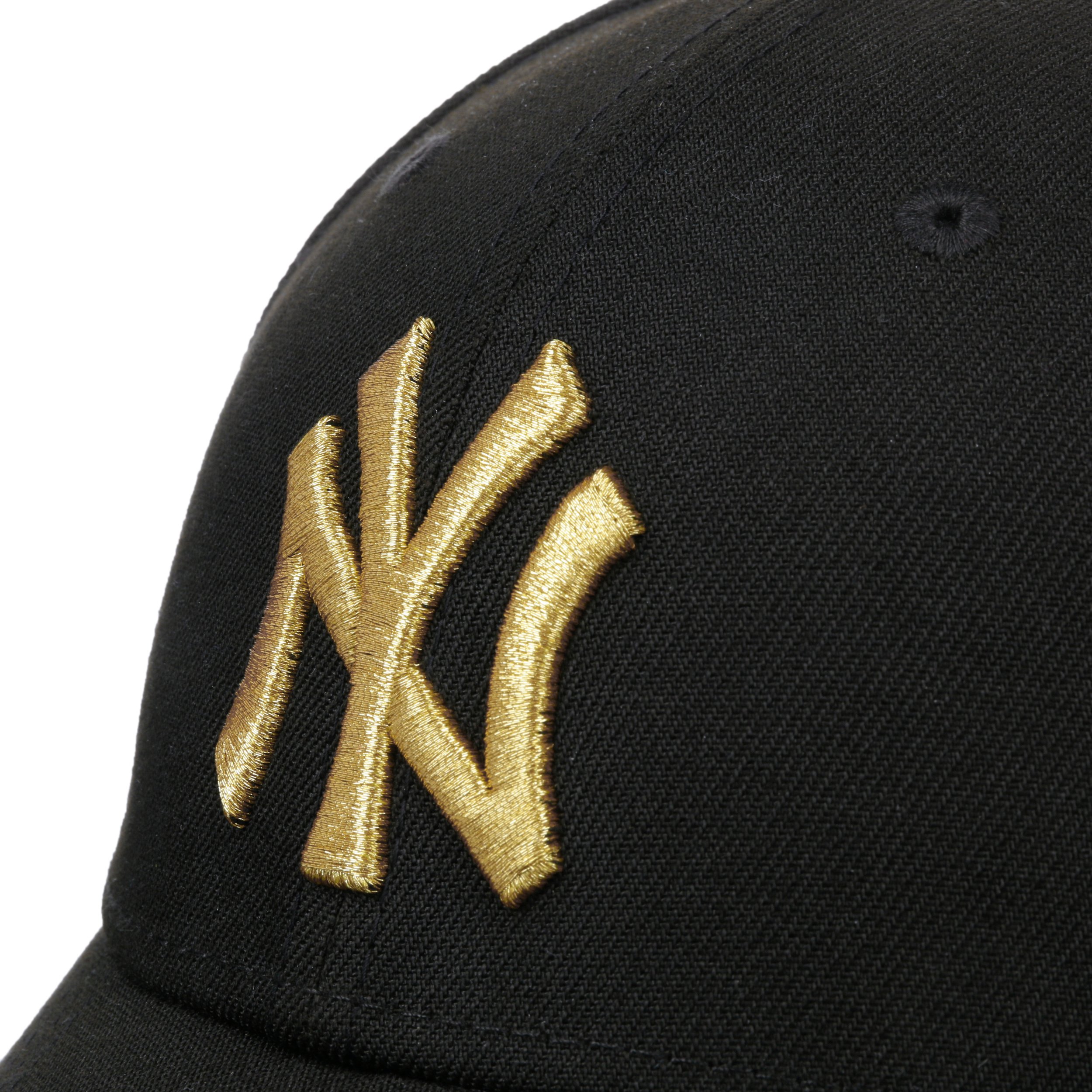 9Forty Team Contrast Yankees Cap by New Era - 26,95