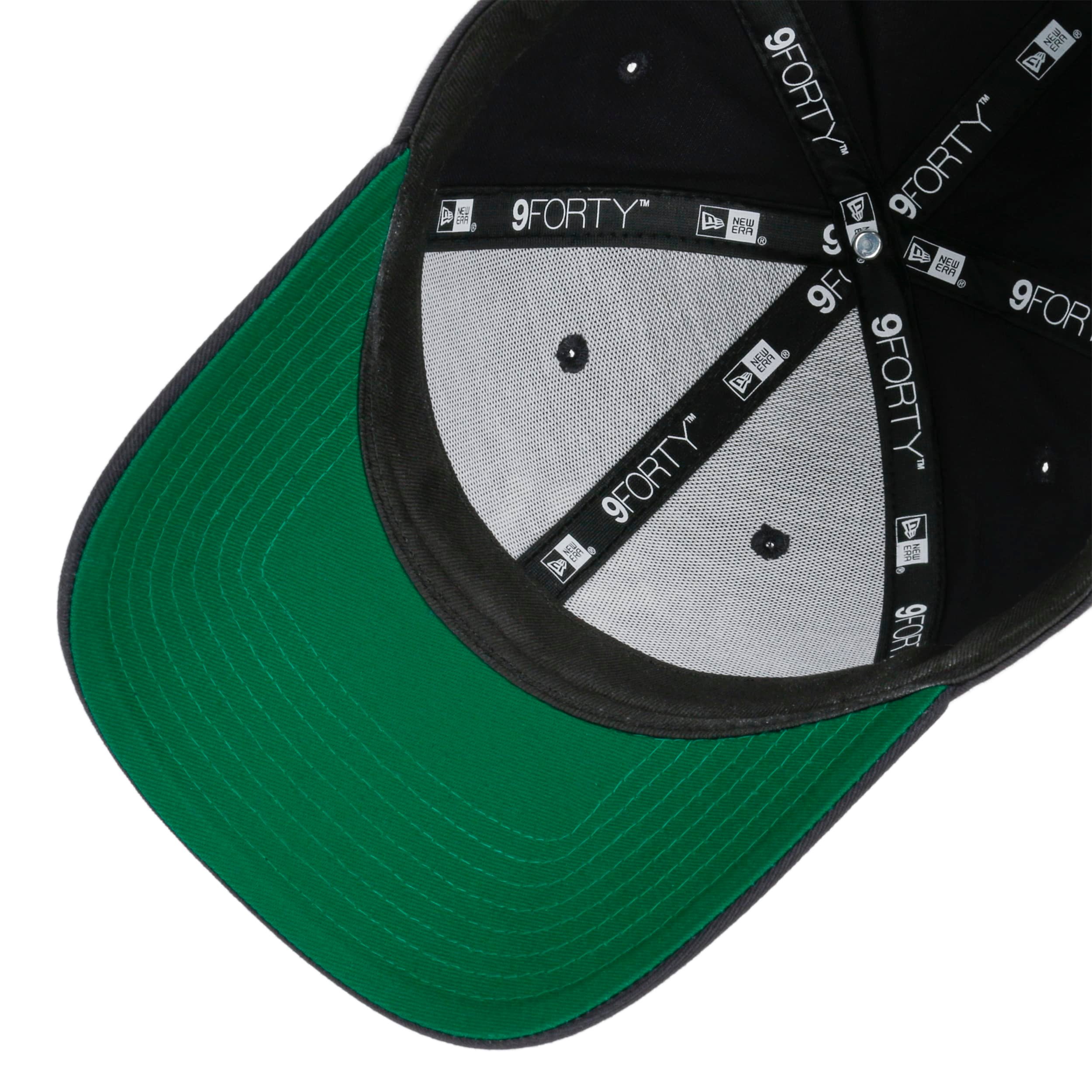 9Forty Team Side Patch Yankees Cap by New Era - 32,95