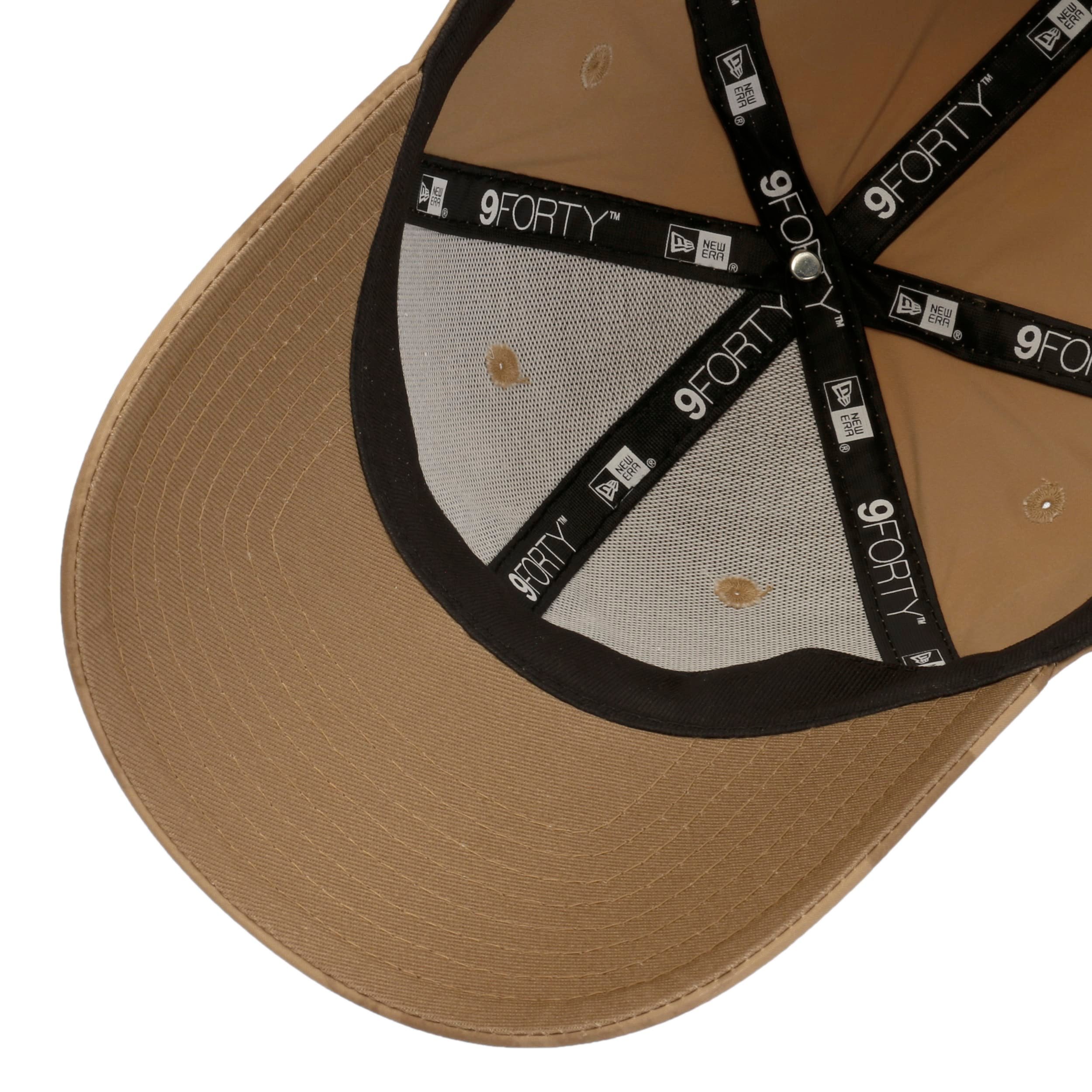 9Forty Tonal Camo Yankees Cap by New Era - 32,95