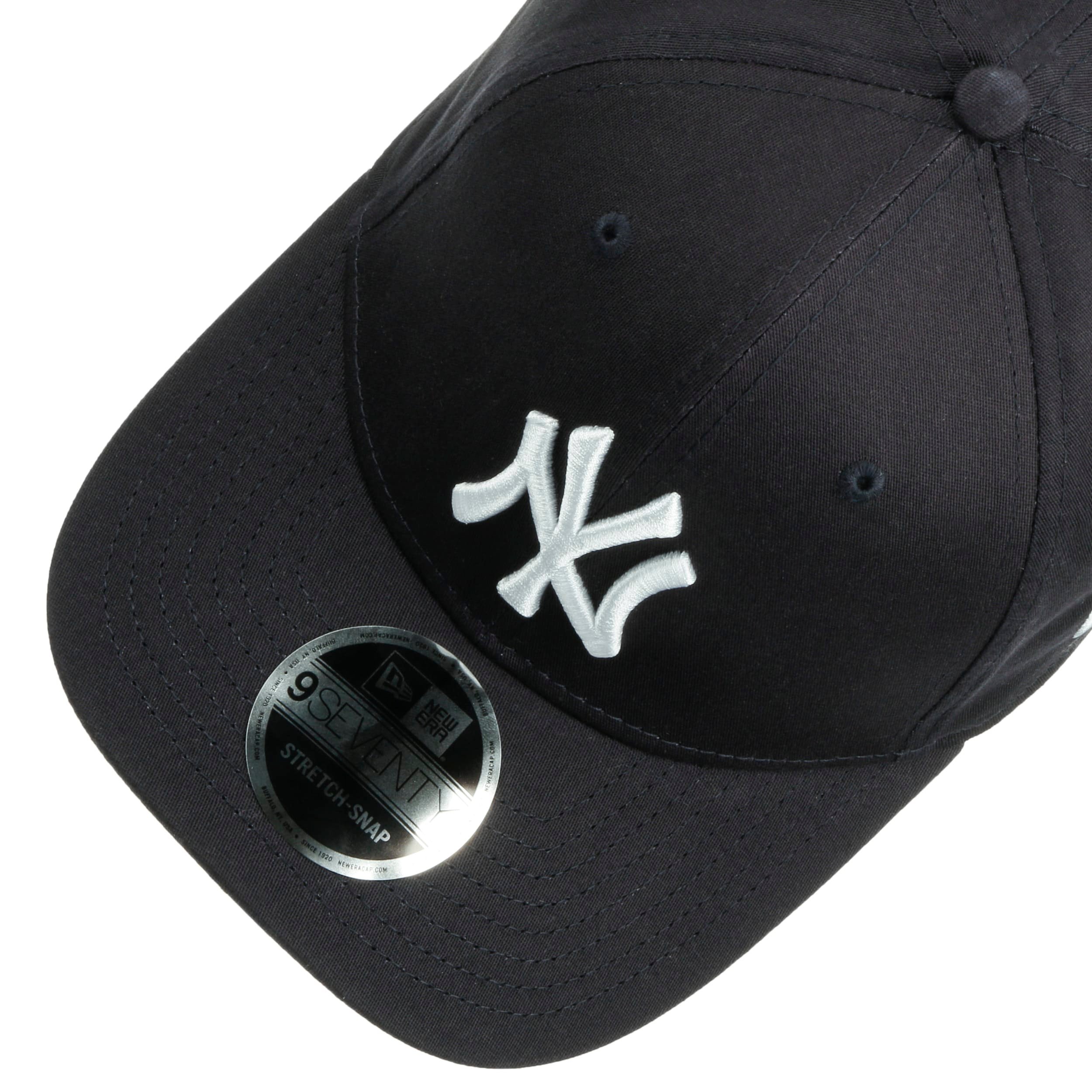9Seventy Stretch Snap Yankees Cap by New Era - 42,95