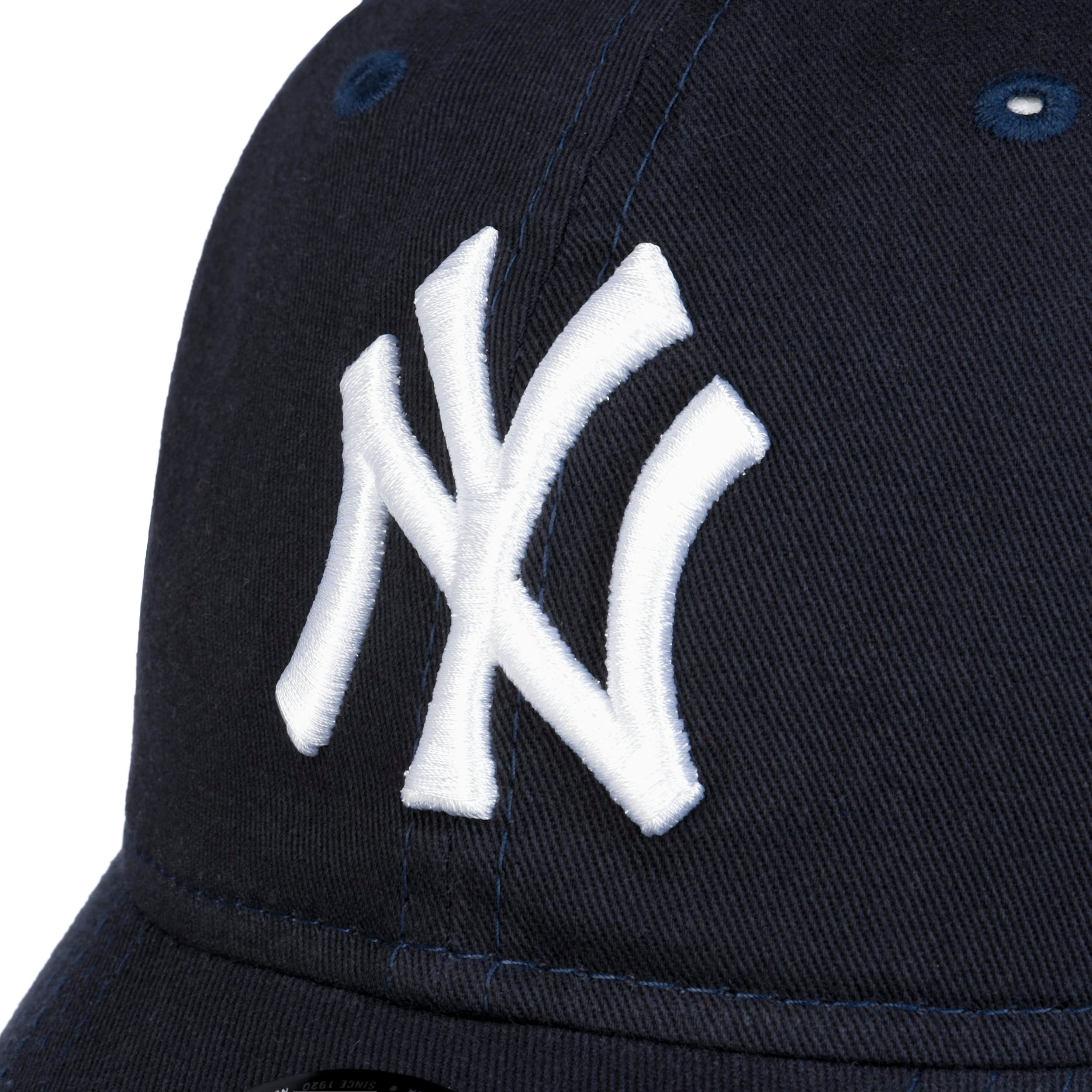 9Twenty Classic Yankees Cap by New Era --> Shop Hats, Beanies & Caps ...