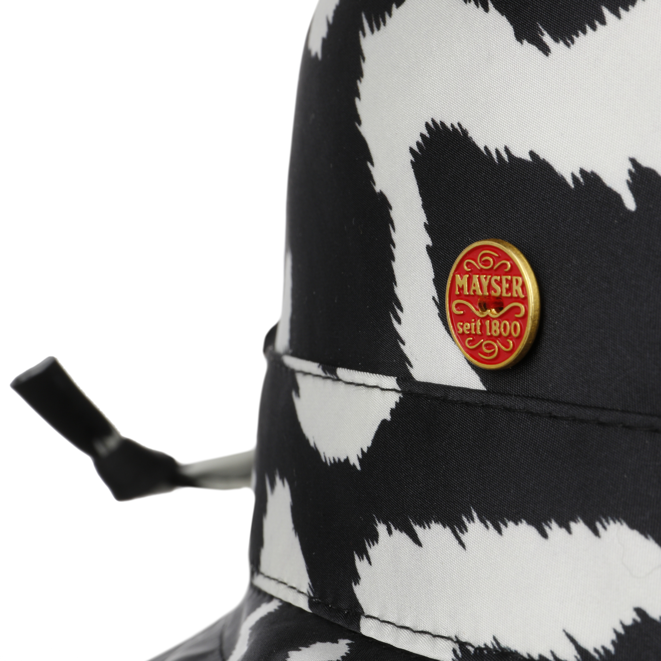 Allie Reversible Bucket Hat by Mayser - 113,95