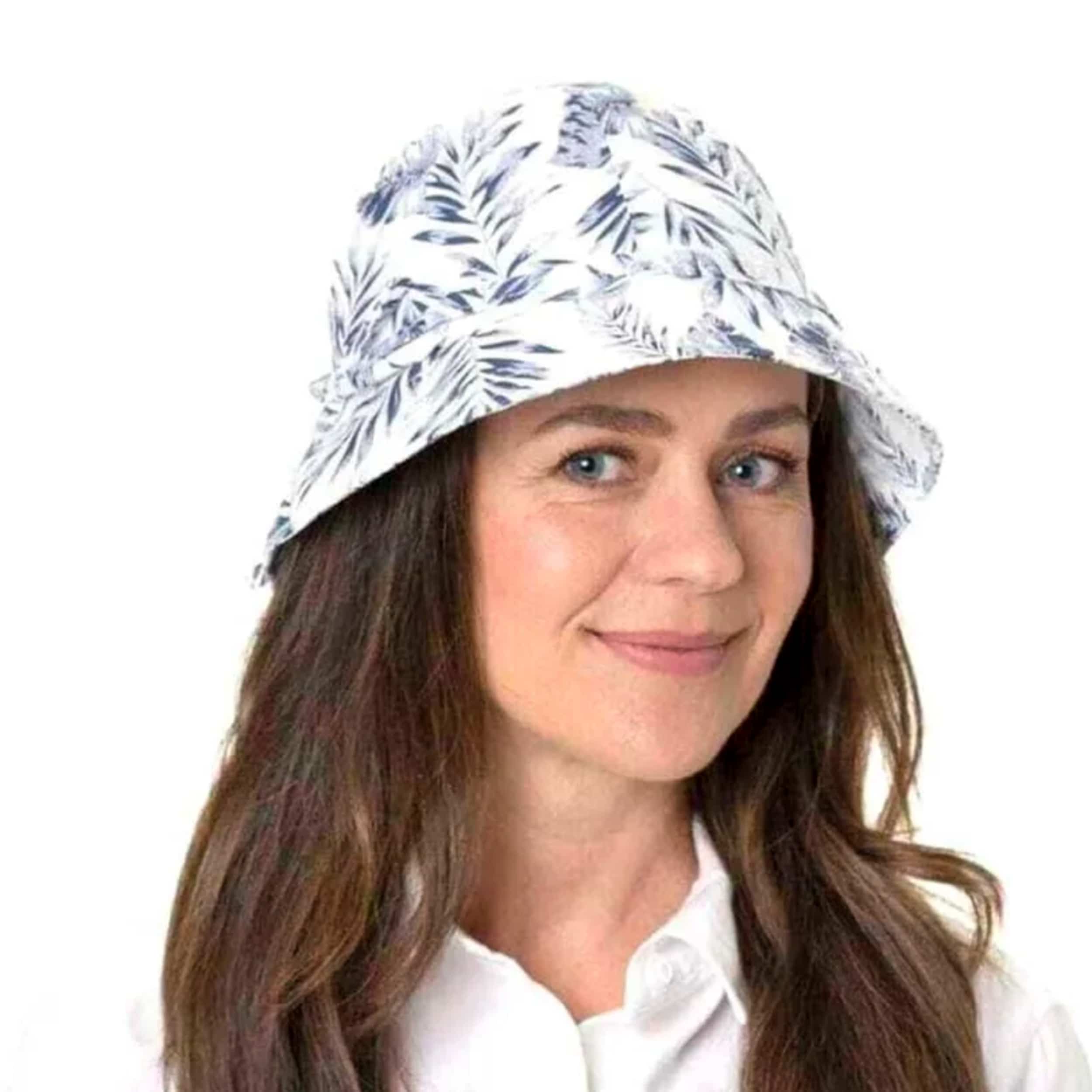 Allover Leaves Bucket Cloth Hat by Lipodo - 17,95