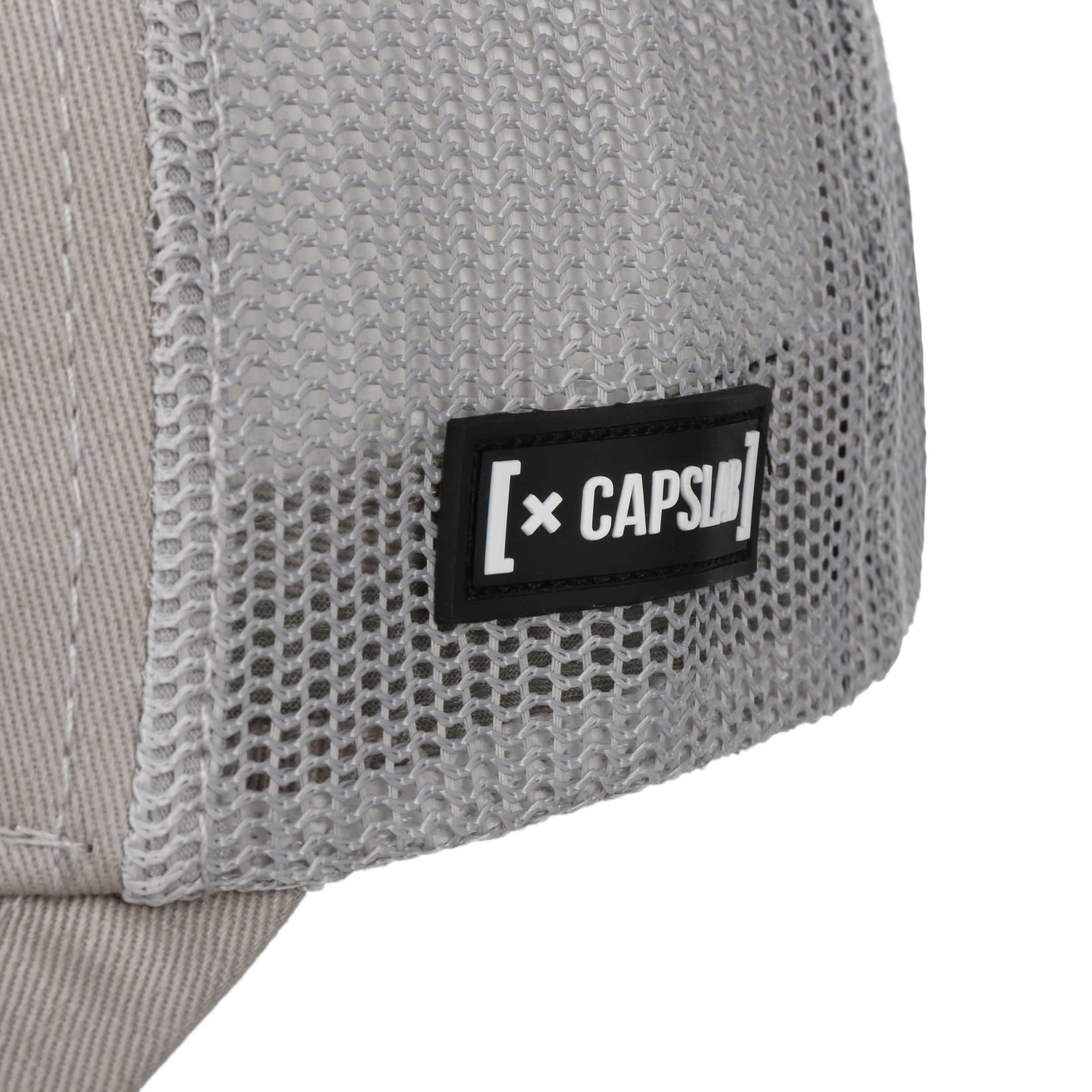 Bugs Bunny Trucker Cap by Capslab - 37,95