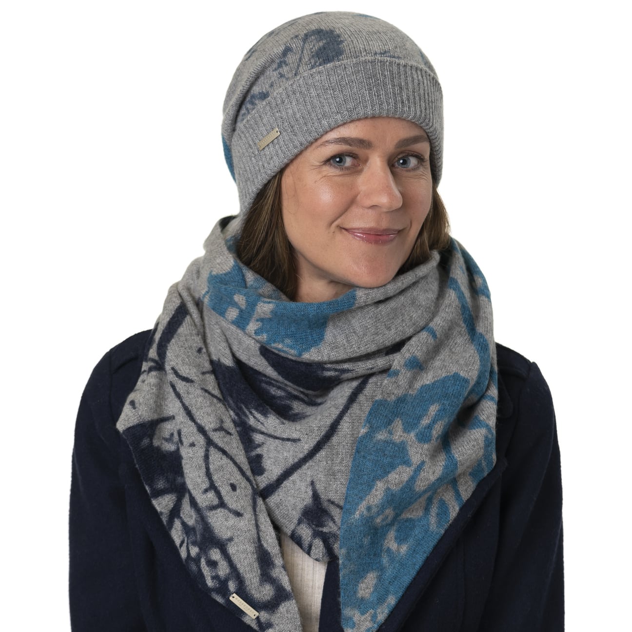 Cashmere Flower Triangular Scarf by Seeberger - 186,95