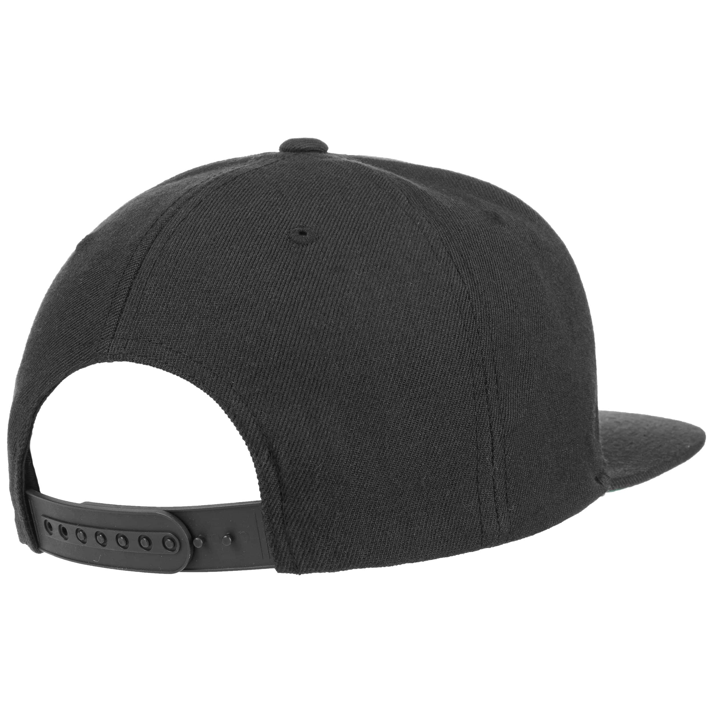 Classic Snapback Cap - 16,95