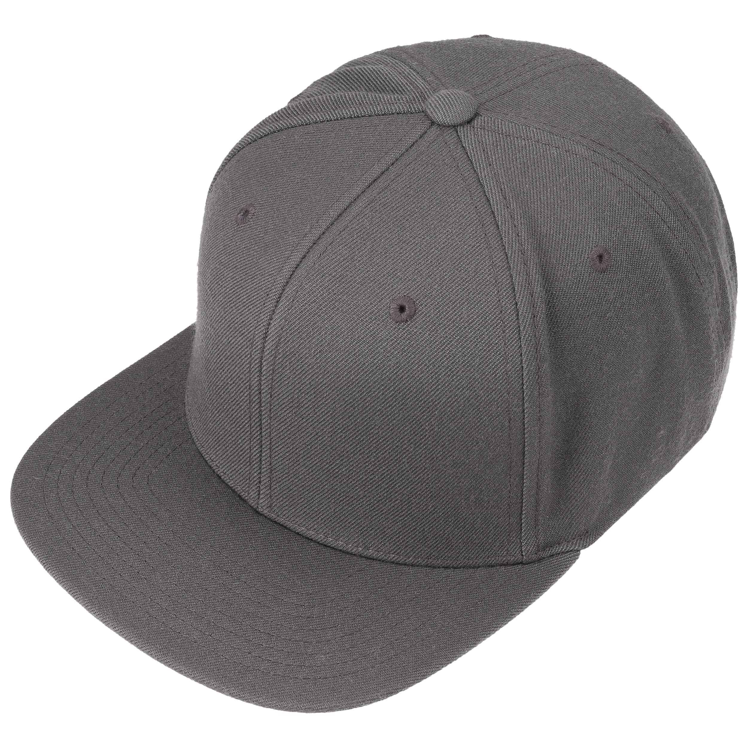 Classic Snapback Cap - 16,95