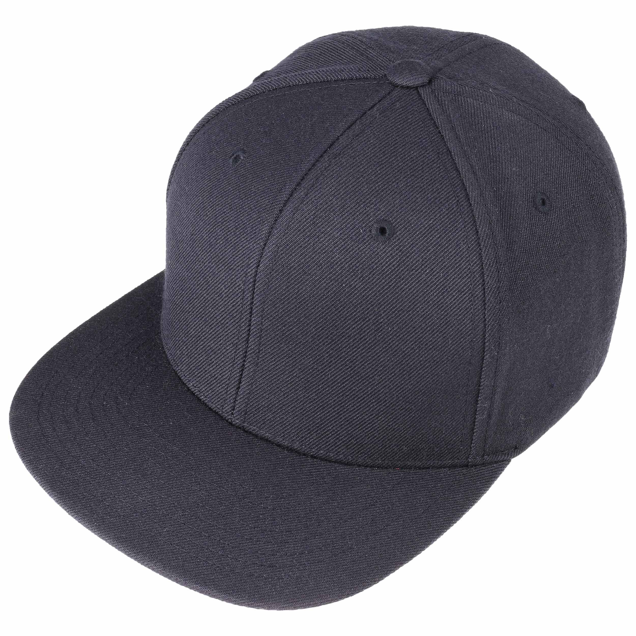 Classic Snapback Cap - 16,95