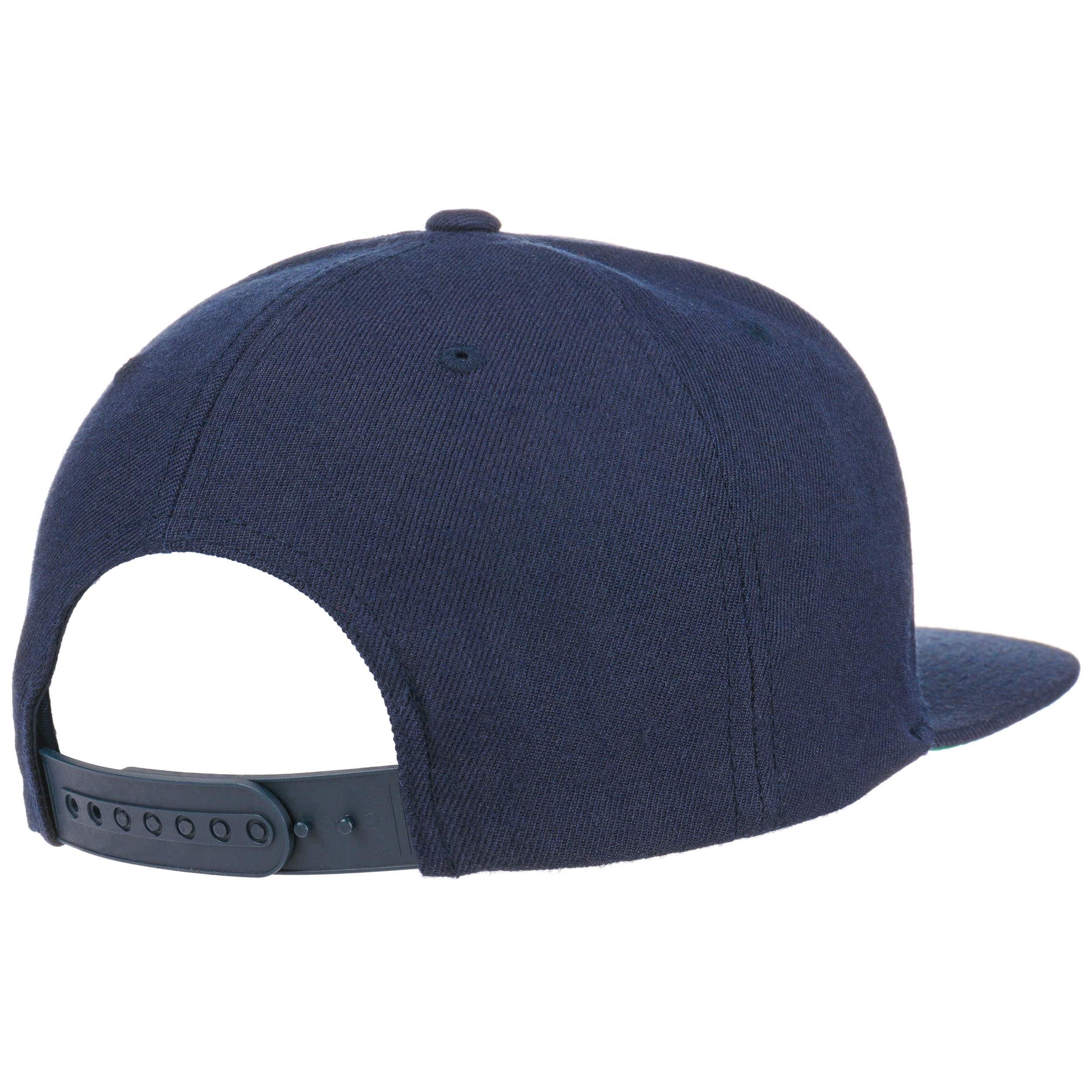 Classic Snapback Cap - 16,95