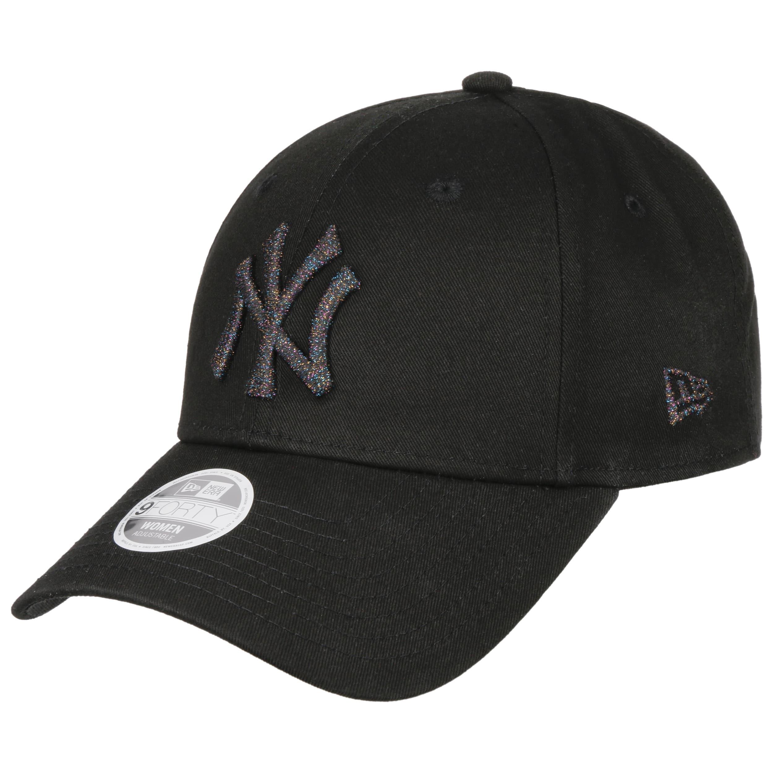 Female Metallic Logo Yankees Cap by New Era - 32,95