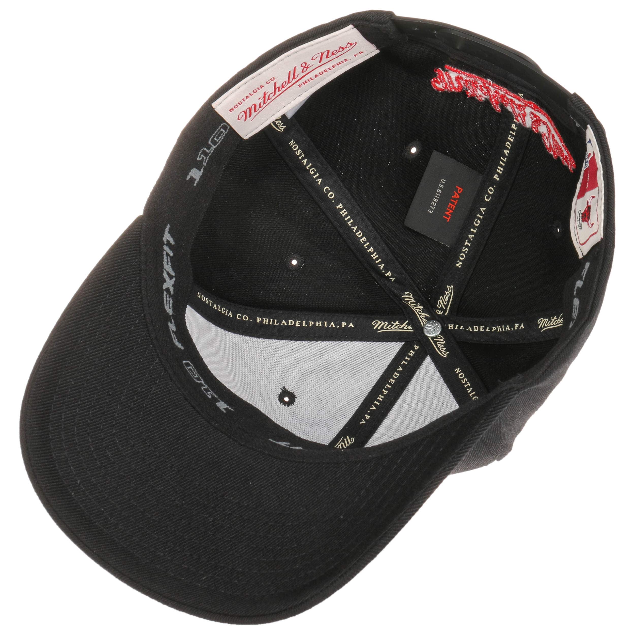 HWC Freshman 110 Bulls Cap by Mitchell & Ness --> Shop Hats, Beanies ...