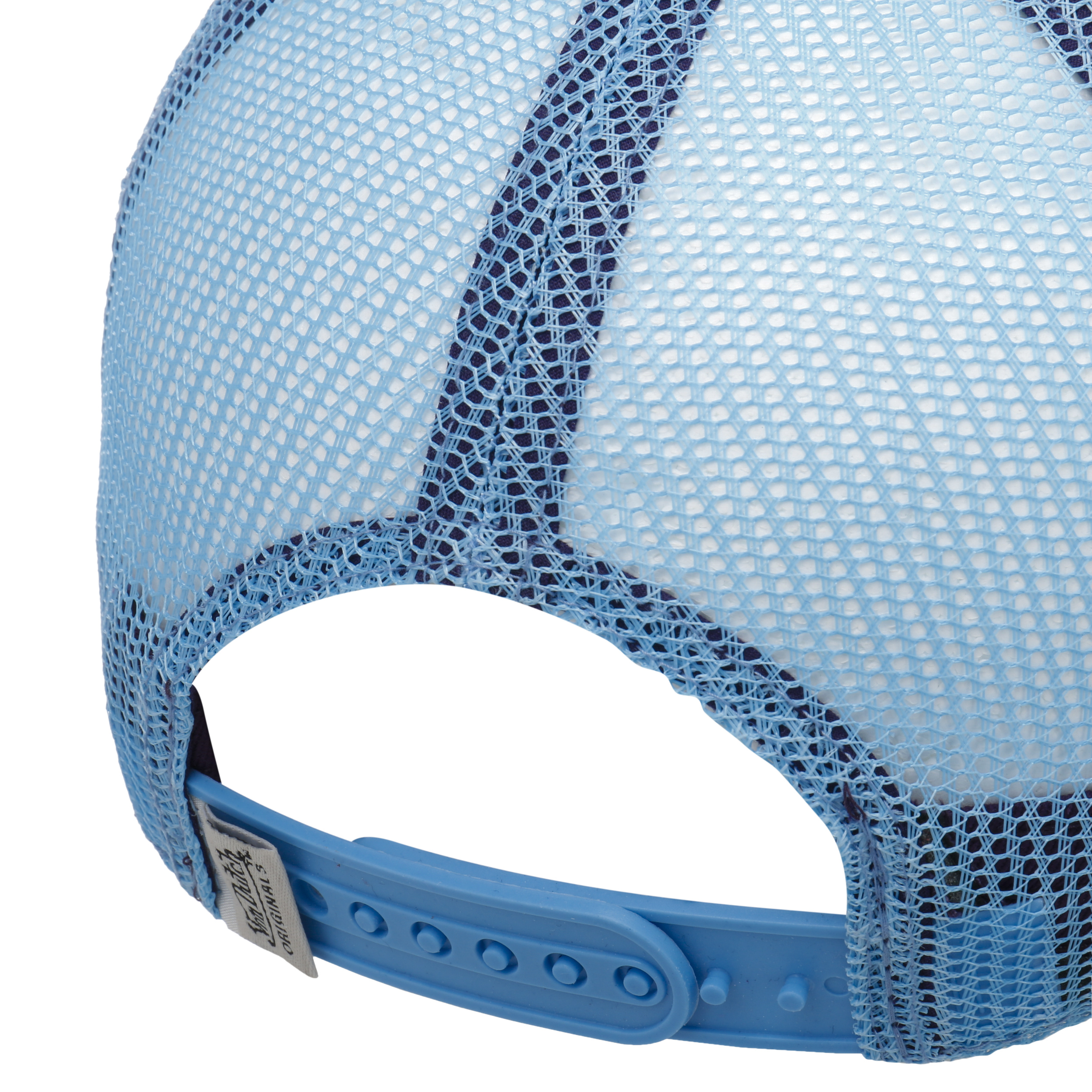 Logo Patch Velvet Trucker Cap by Von Dutch - 35,95