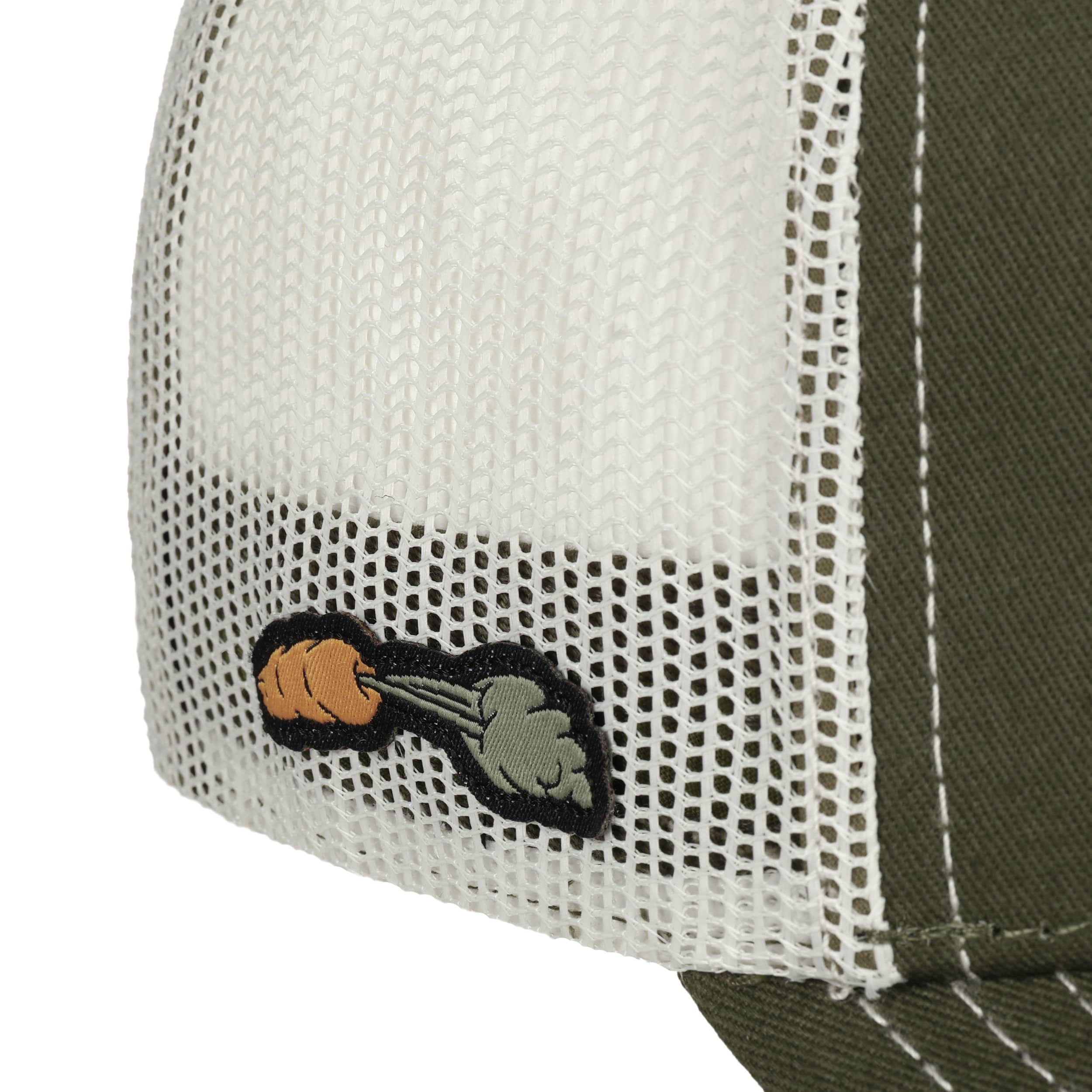 Looney Tunes Bunny Trucker Cap by Capslab --> Shop Hats, Beanies & Caps ...