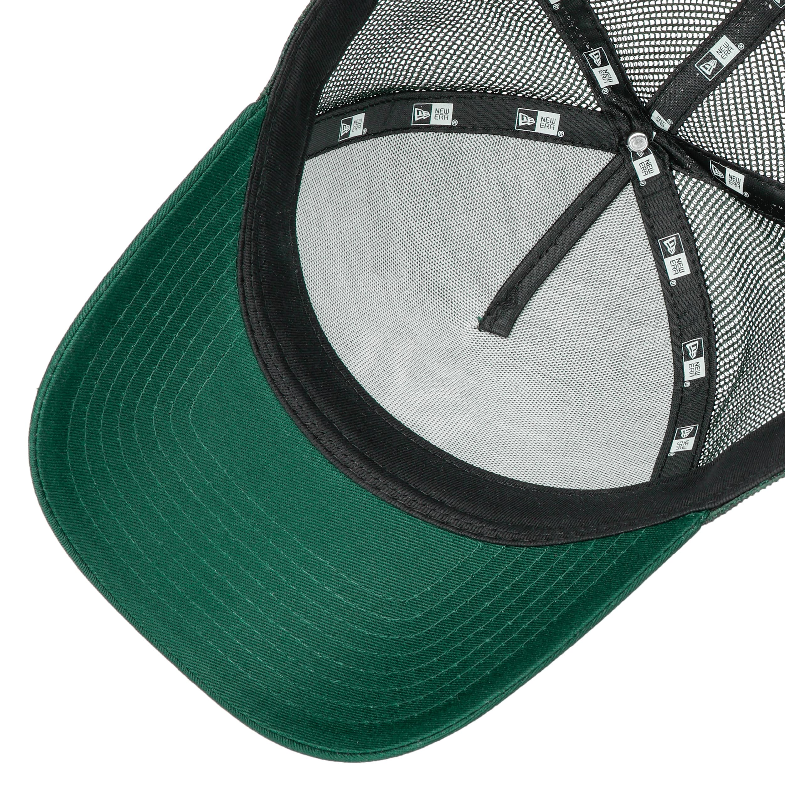 MLB Yankees Ess Trucker Cap by New Era --> Shop Hats, Beanies & Caps ...