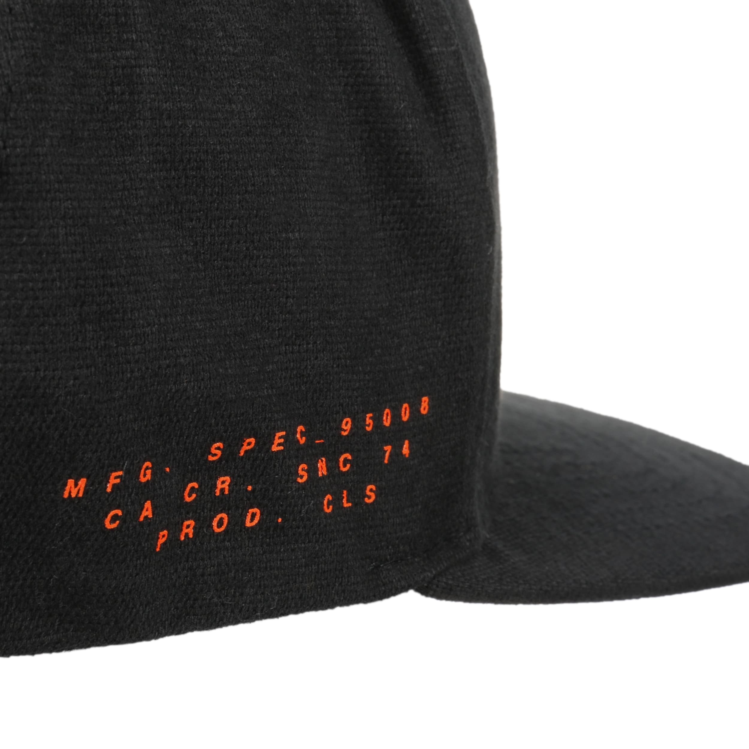 Magnetic Snapback Cap by FOX - 37,95