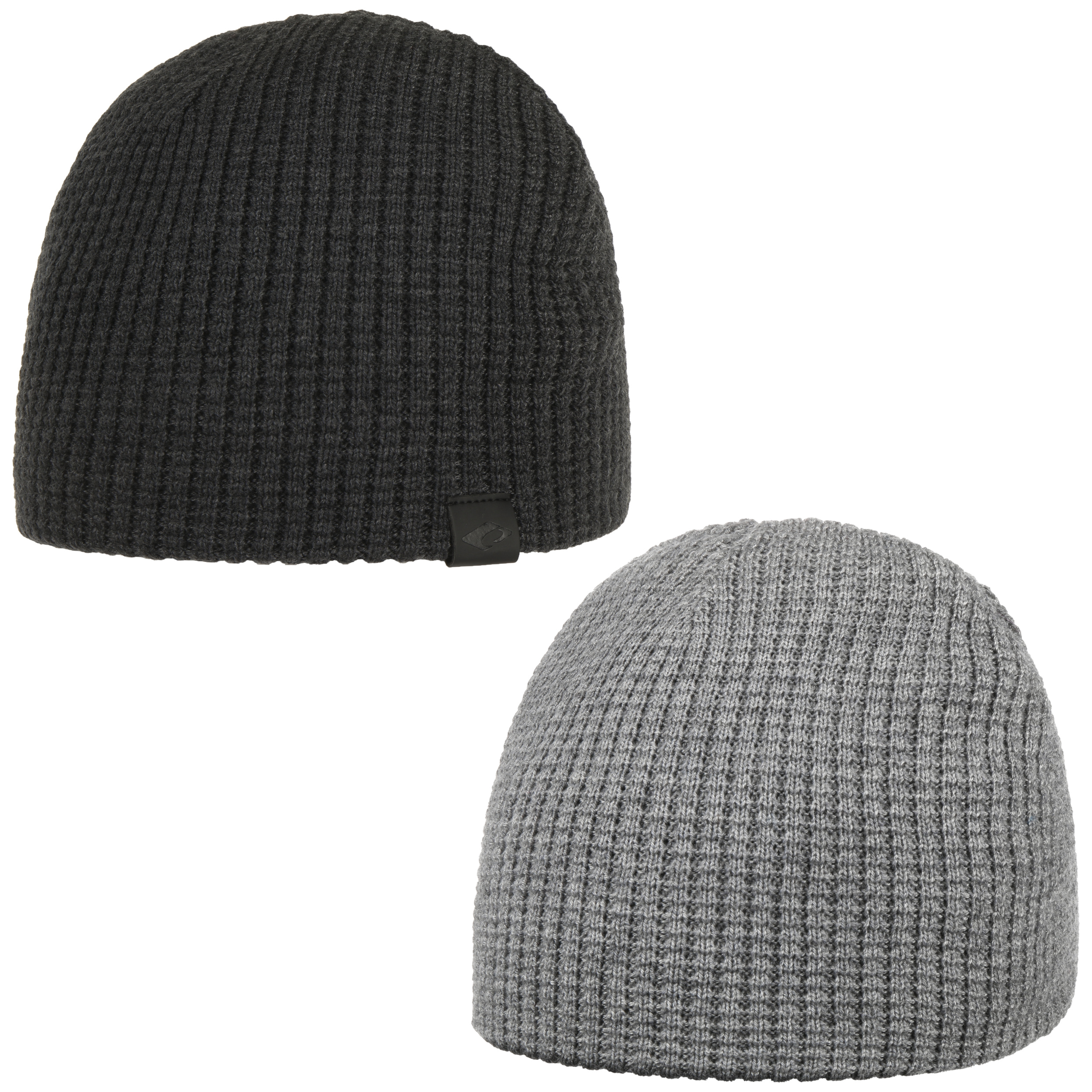 Matthew Reversible Beanie by Chillouts - 22,95