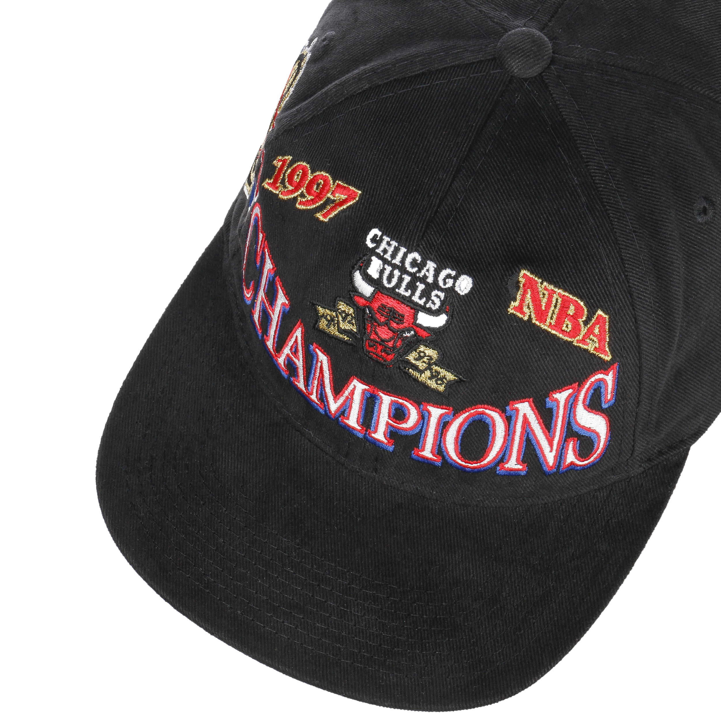 NBA Champs Bulls Cap by Mitchell & Ness - 39,95