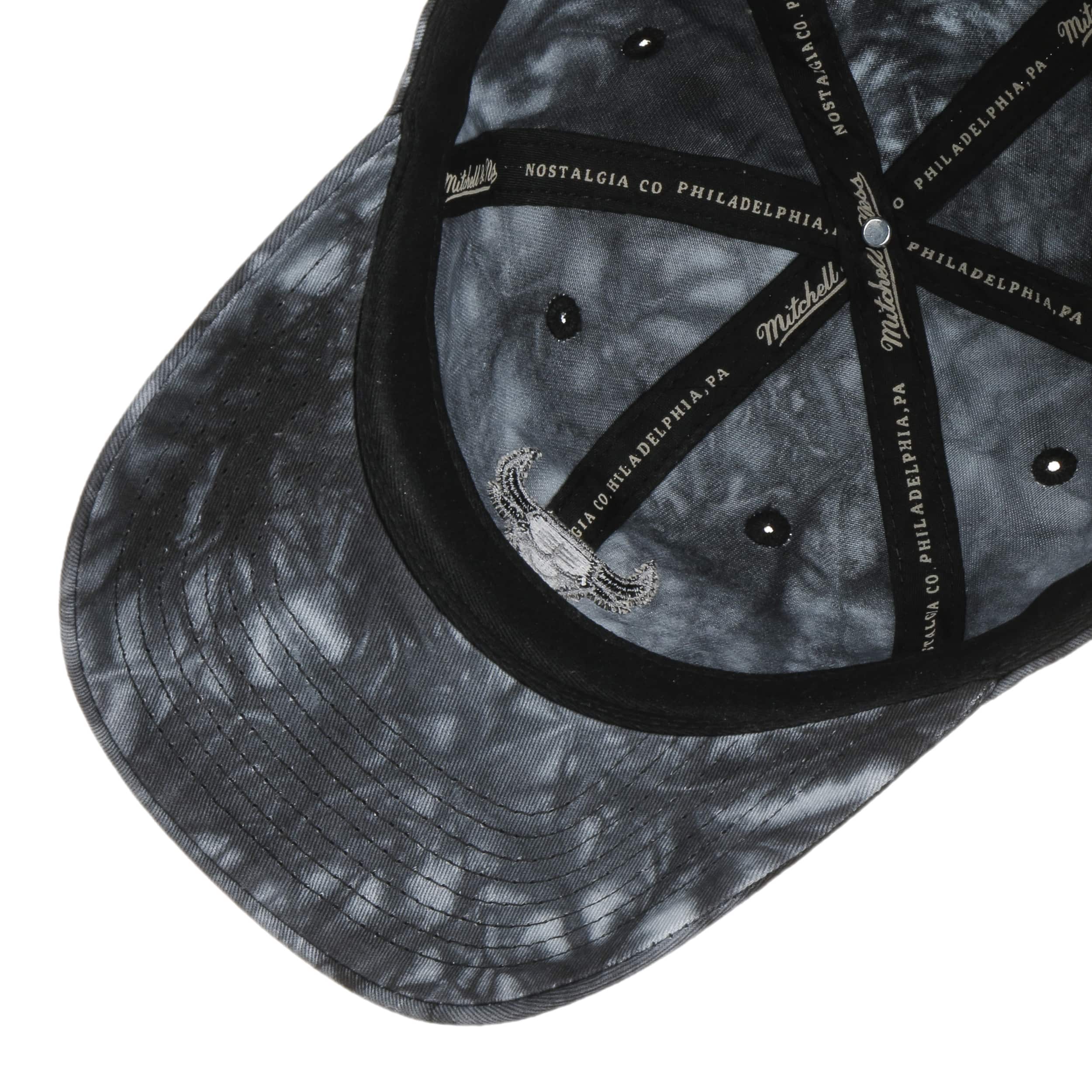 NBA Scrunch Tie Dye Bulls Cap by Mitchell & Ness --> Shop Hats, Beanies ...