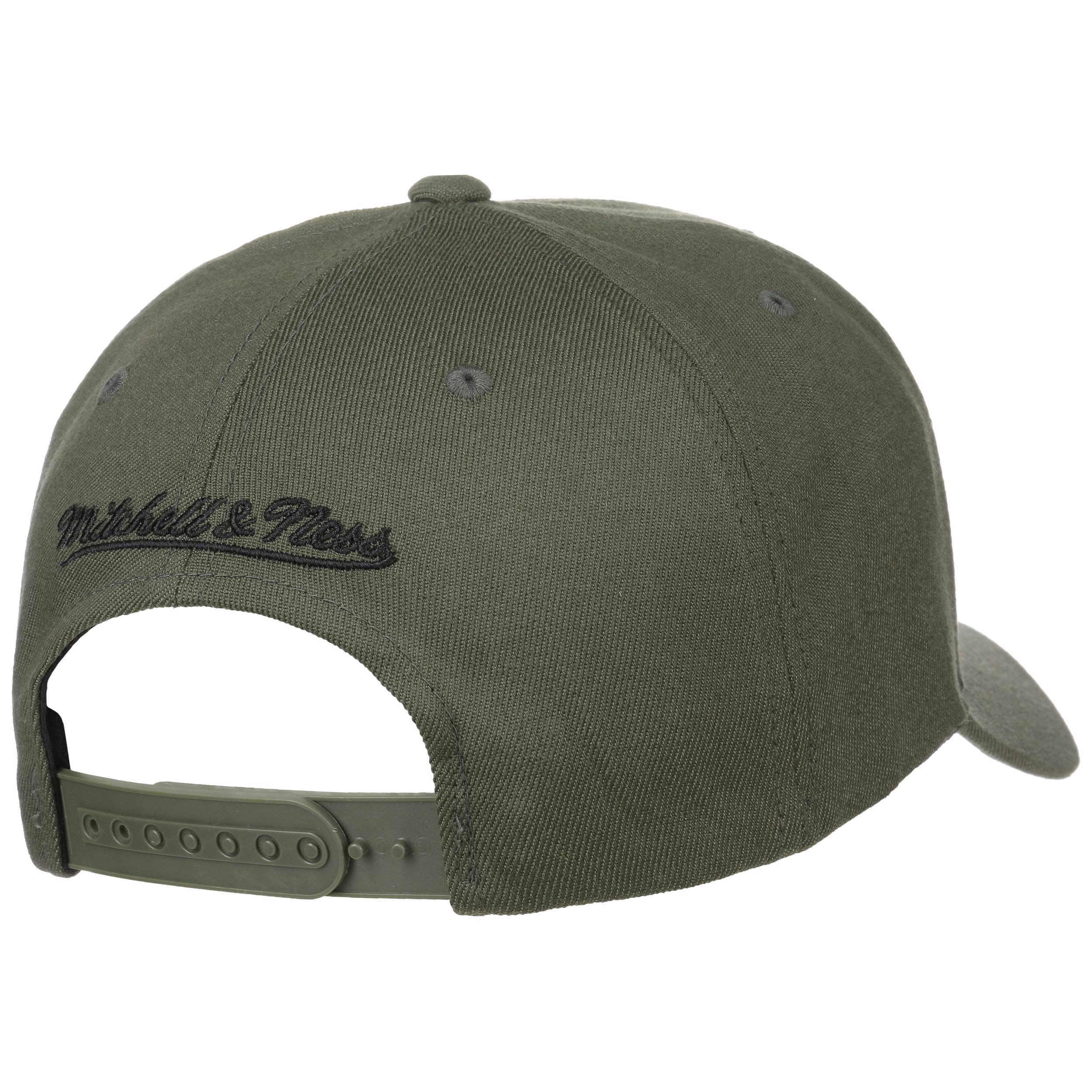Olive Black 110 Cavs Cap by Mitchell & Ness - 32,95