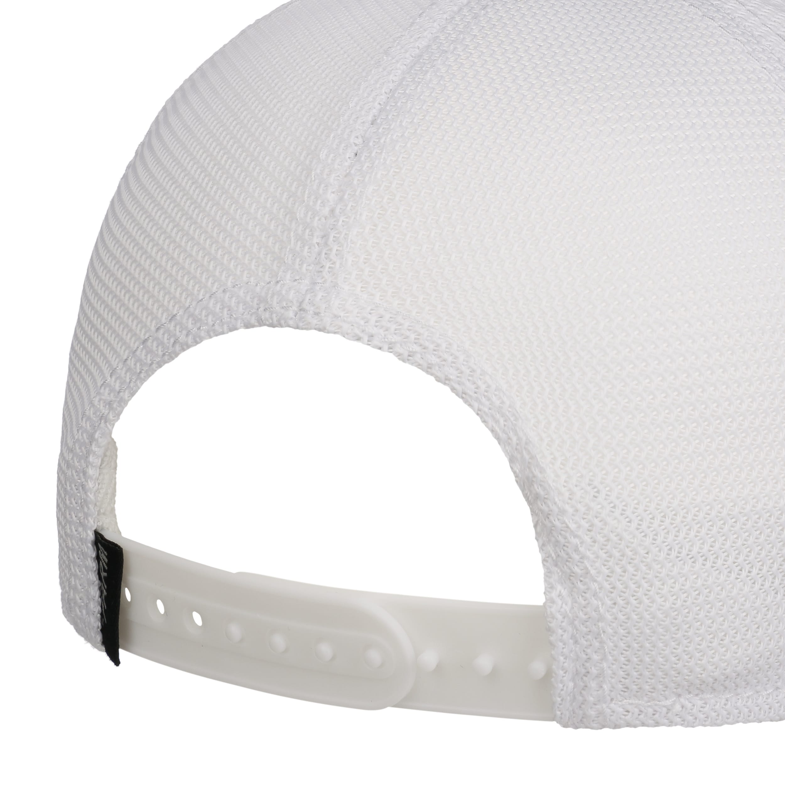 Platinum Sheep Cap by Goorin Bros. - 53,95