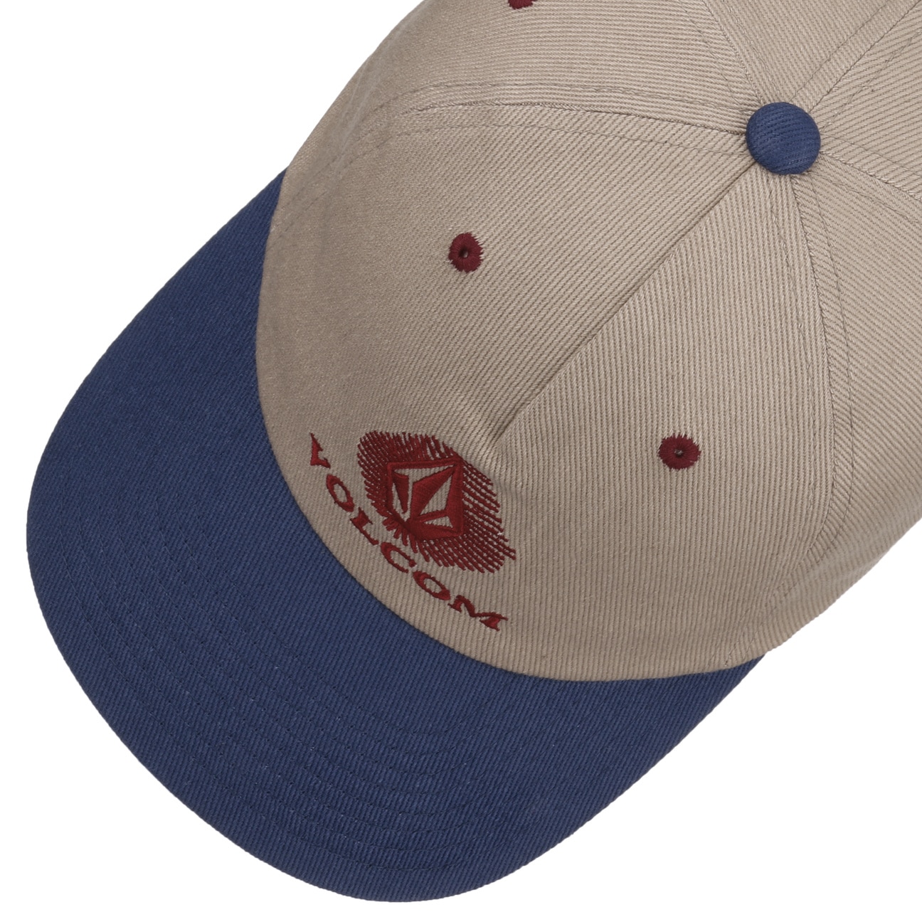 Ray Stone ADJ Cap by Volcom - 42,95