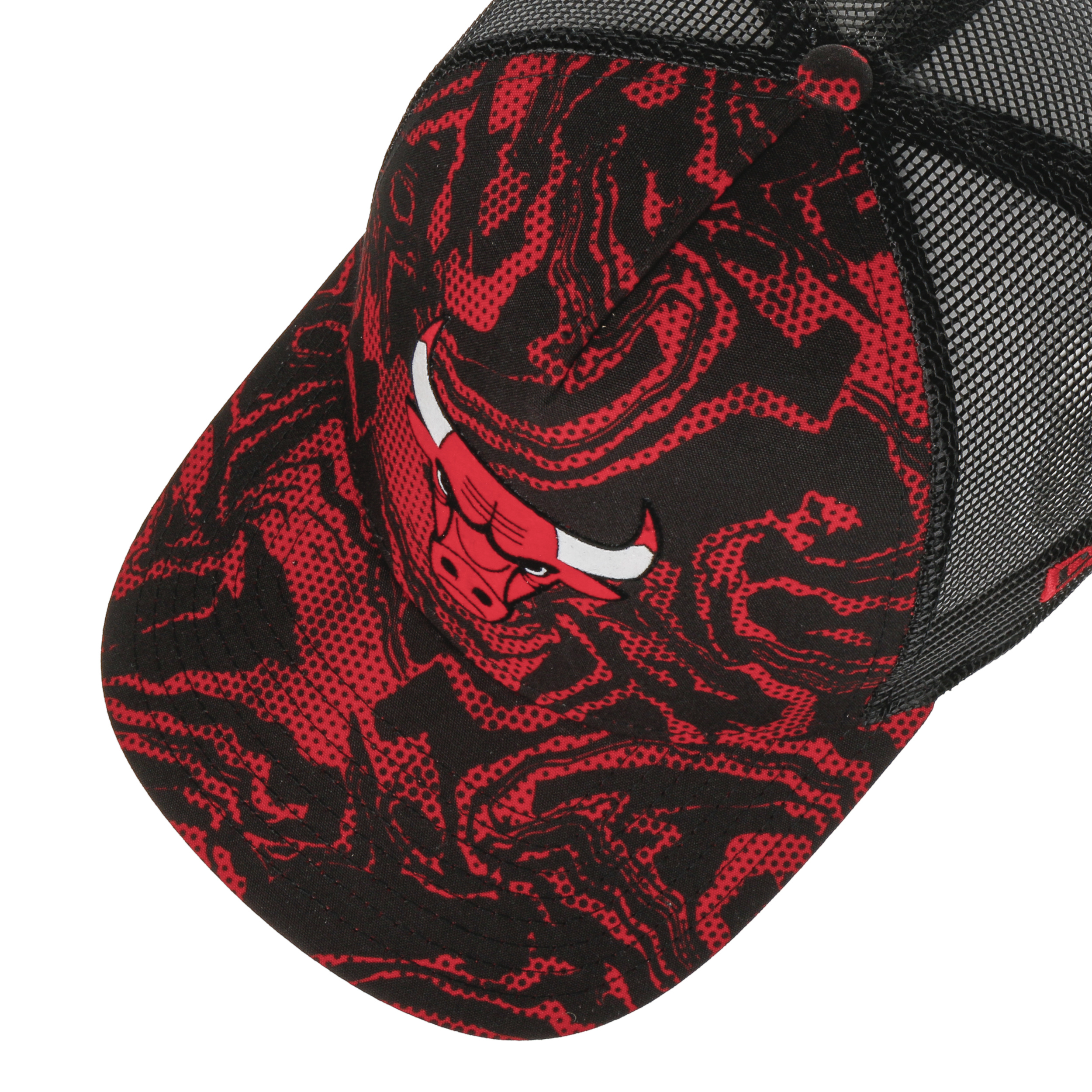 Seasonal Camo Bulls Trucker Cap by New Era - 32,95