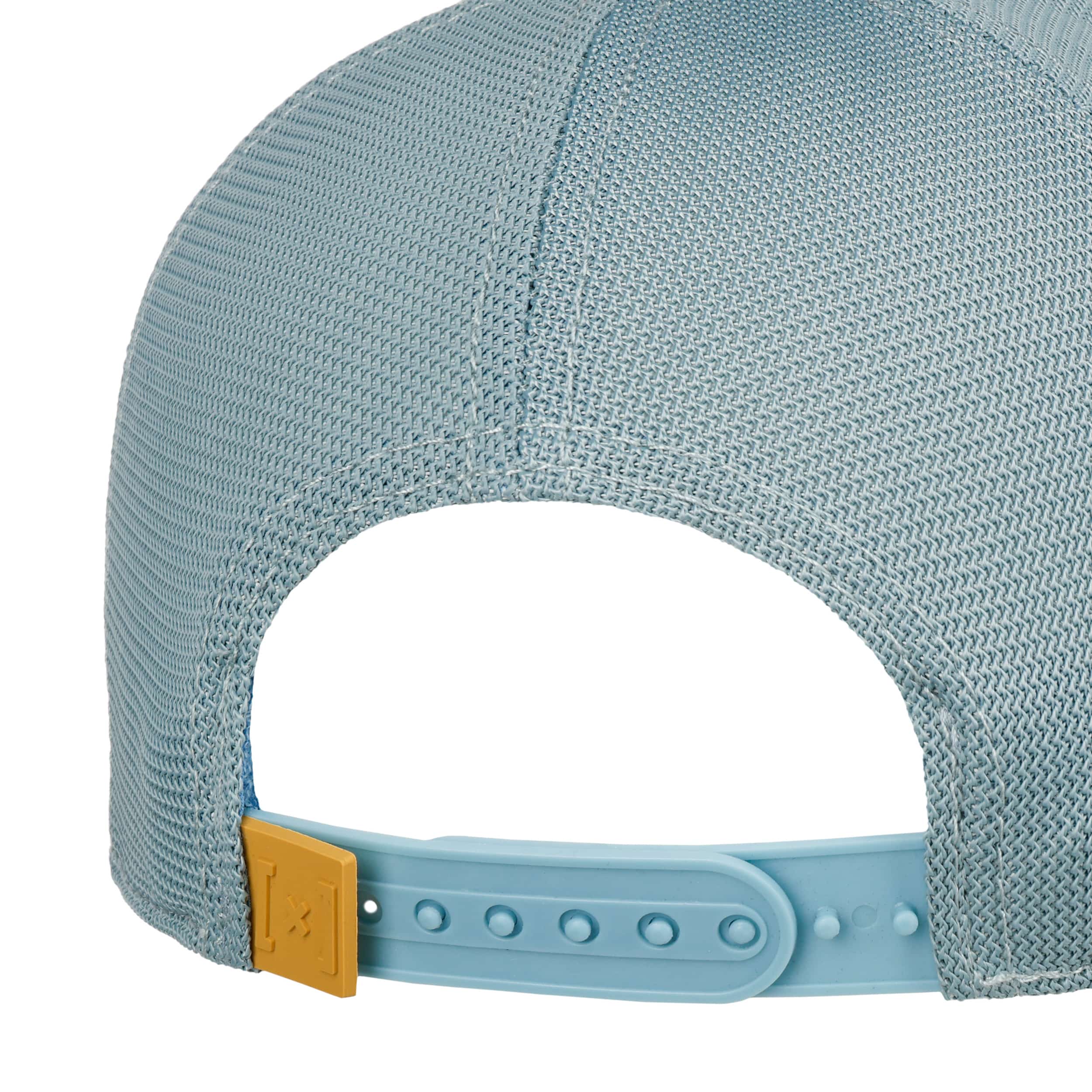 Semi Curved Peanuts Cap by Capslab - 42,95