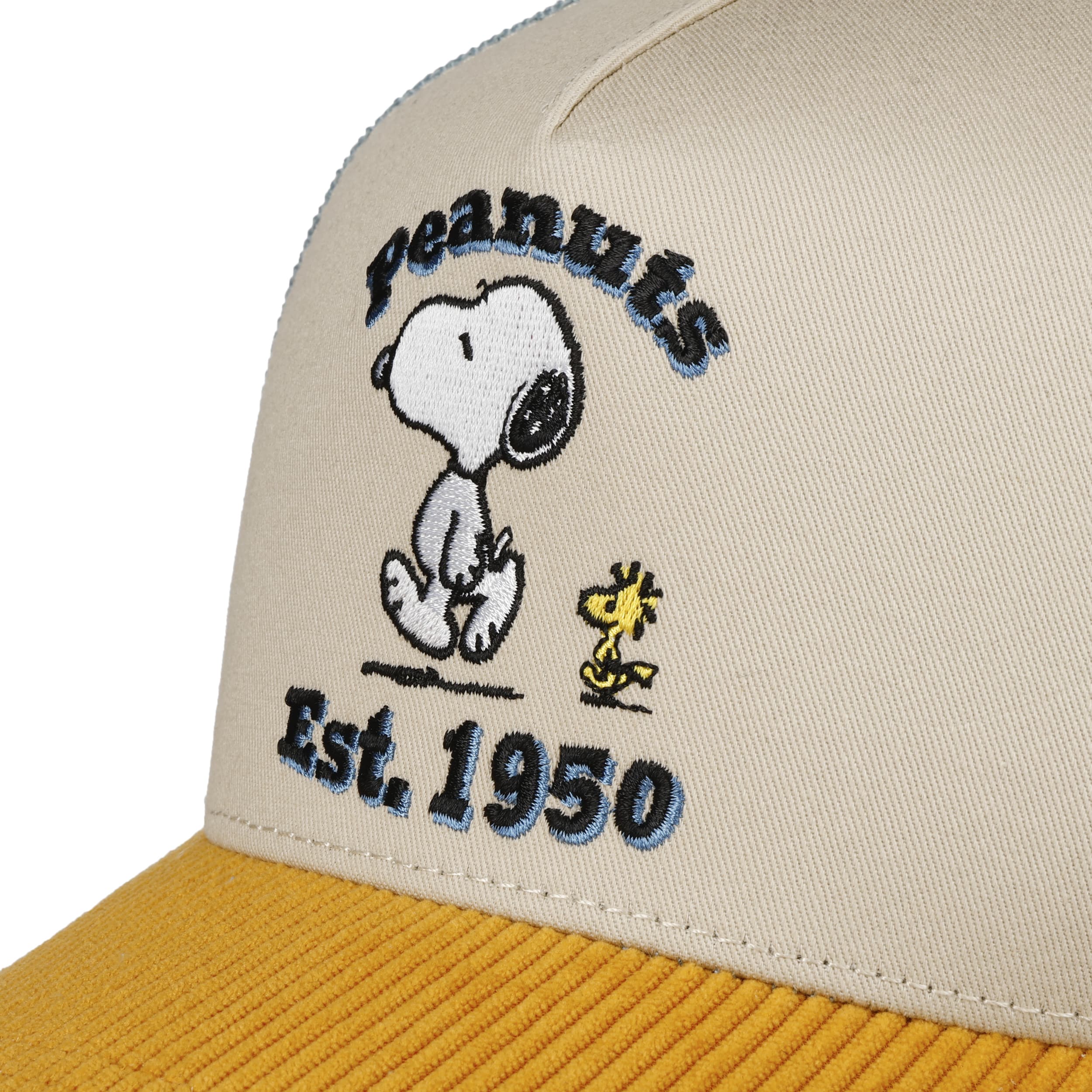 Semi Curved Peanuts Cap by Capslab - 42,95