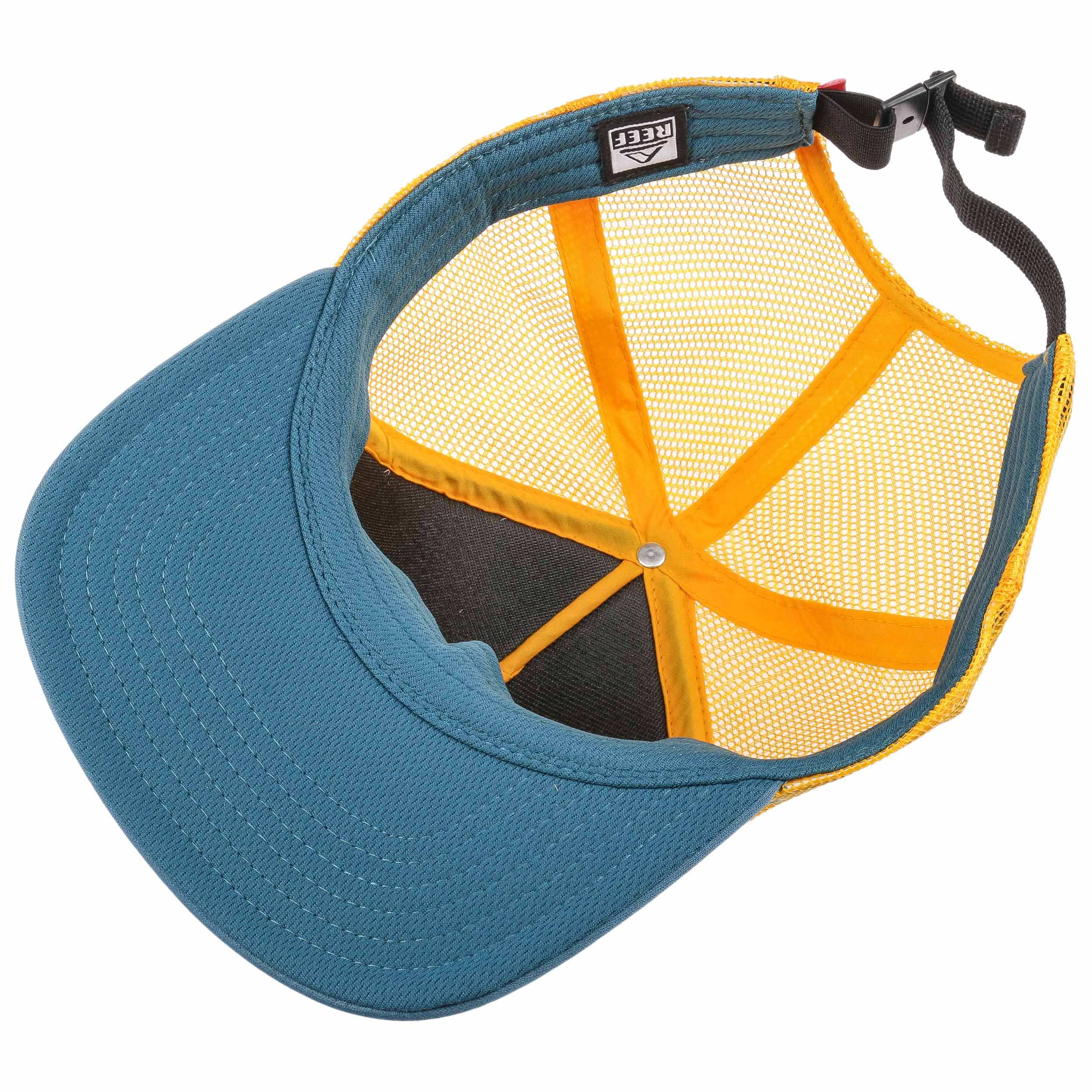Surfable Deep Sea Fish Trucker Cap by Reef - 32,95