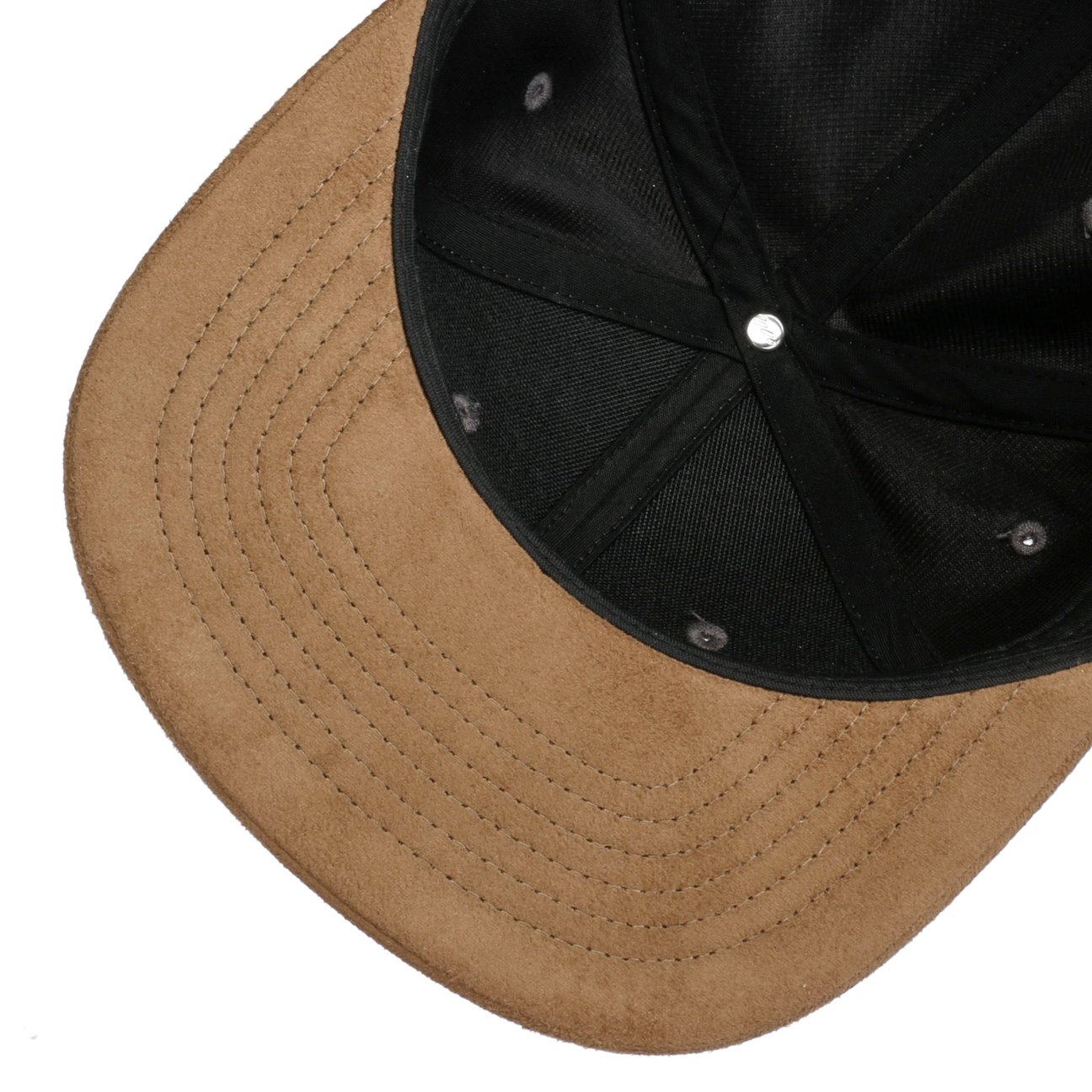 Twotone Suede Cap by Reell --> Shop Hats, Beanies & Caps online Hatshopping